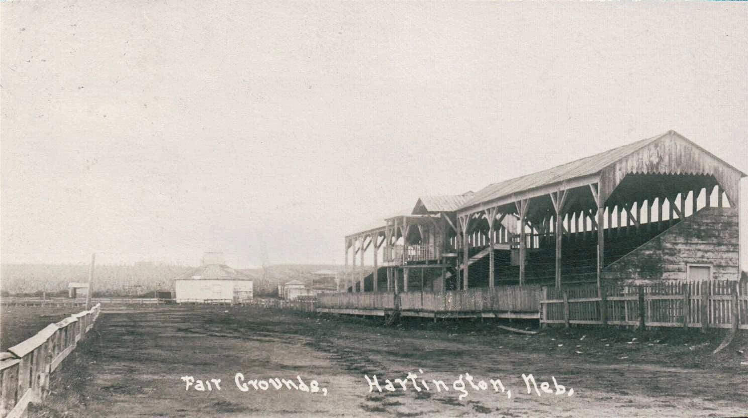 HOME [cedarcountyfair.net]