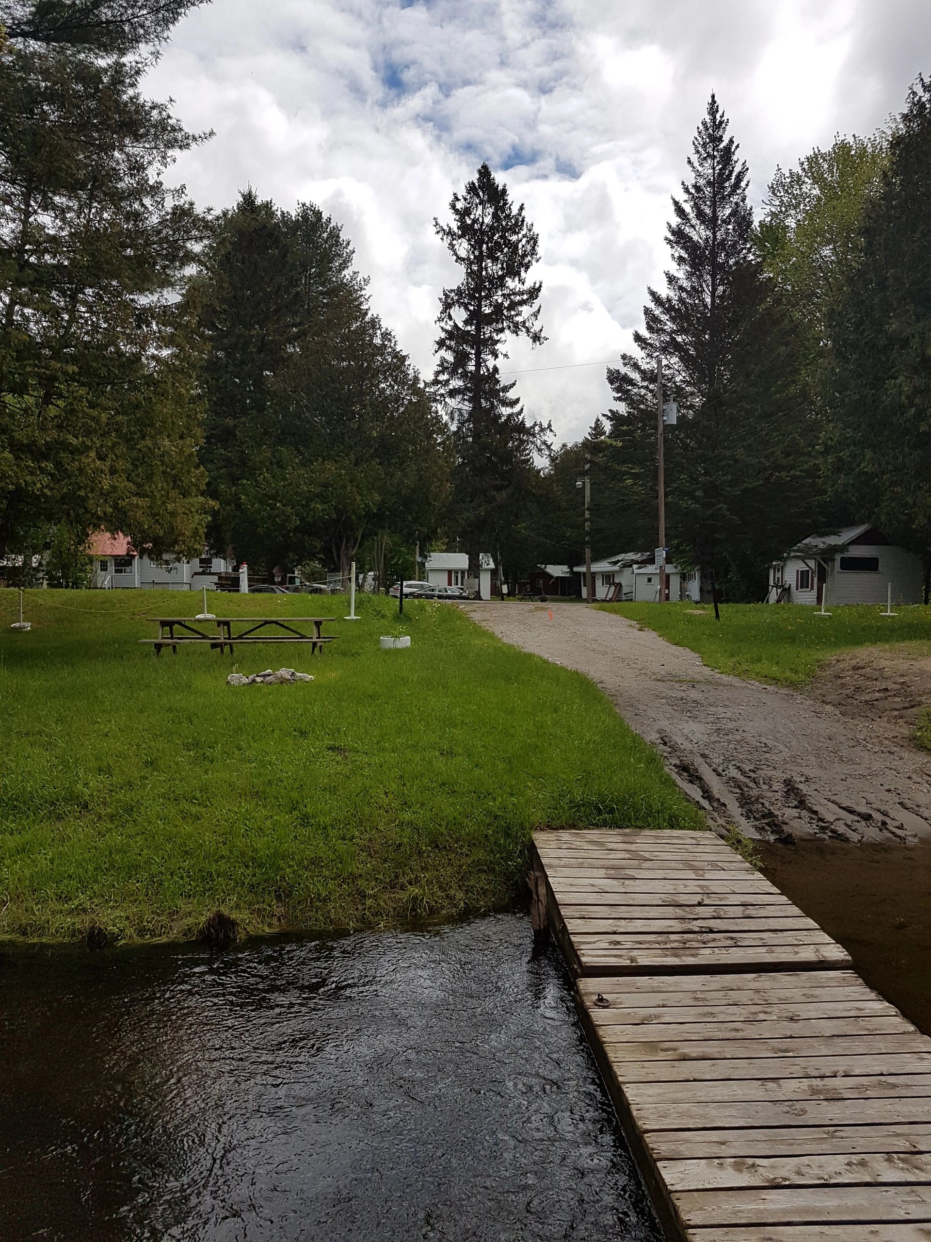 Sumach Rustic Getaway