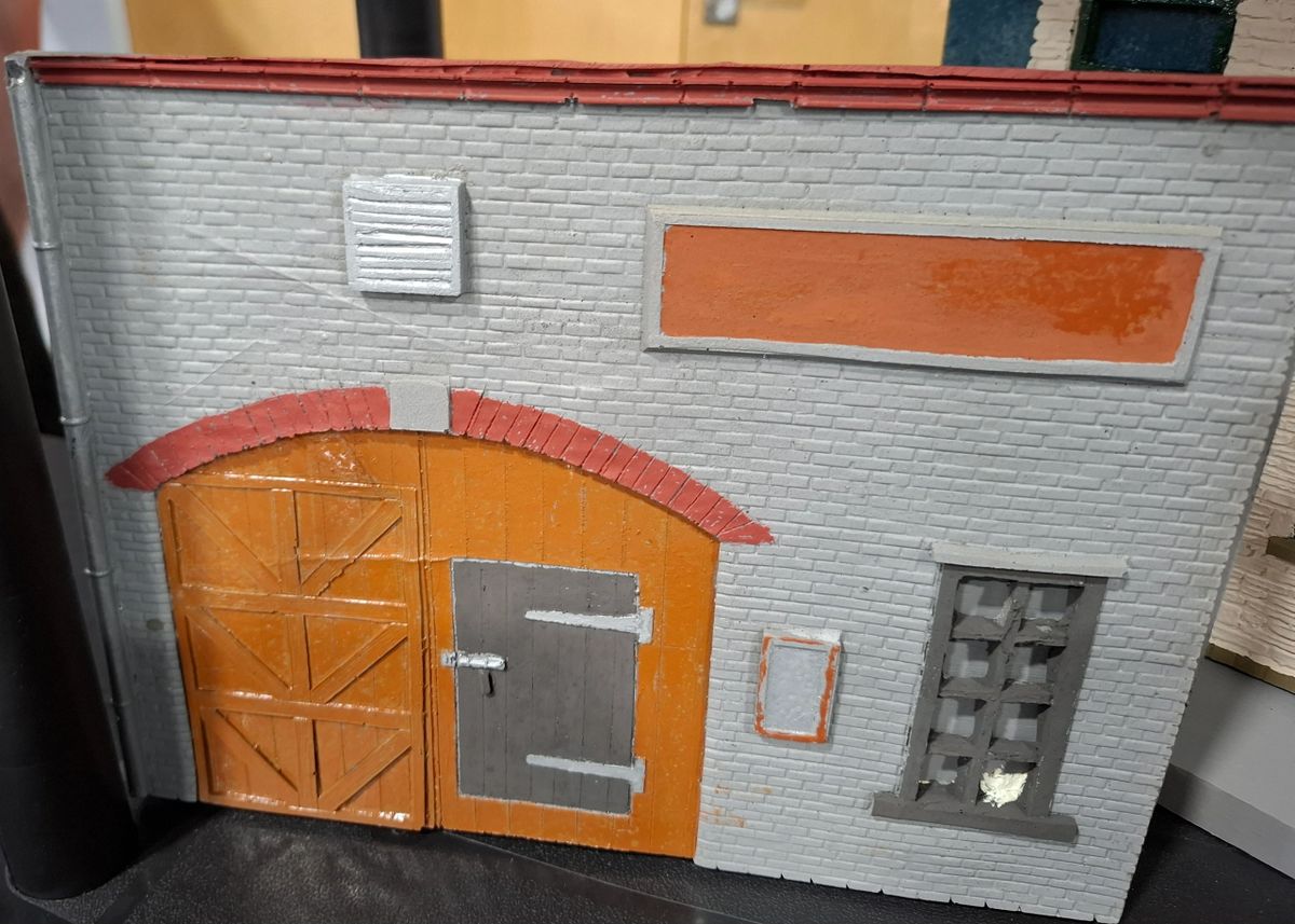 Stone Warehouse back relief