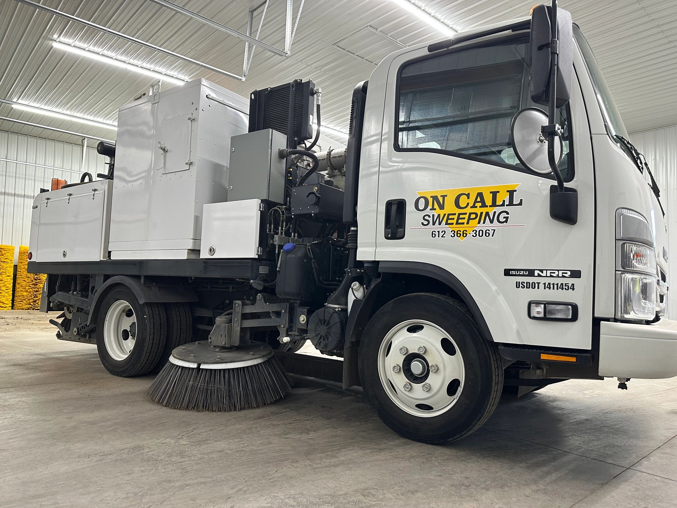 ON CALL PAVEMENT SWEEPING INC