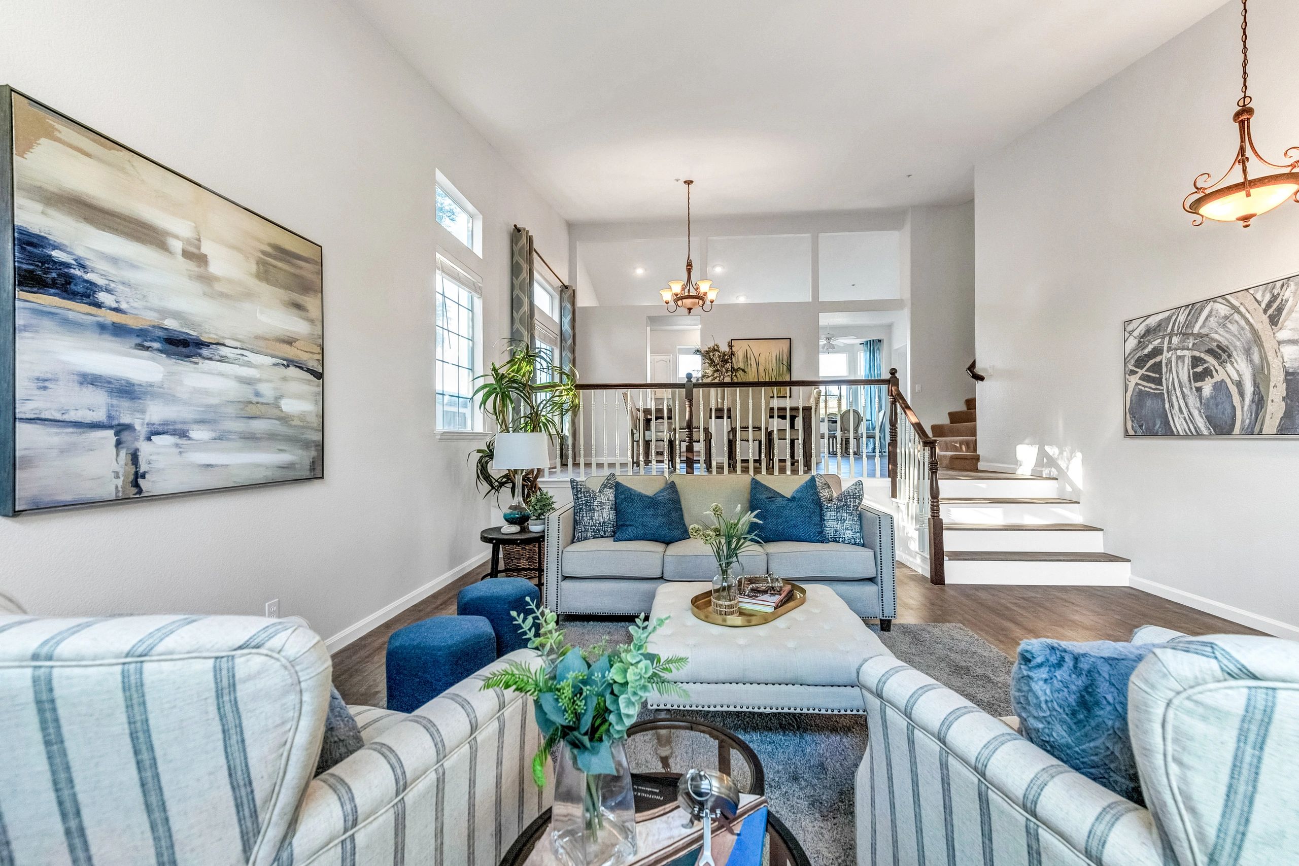 Elle Home Design - Real Estate Services, Home Staging