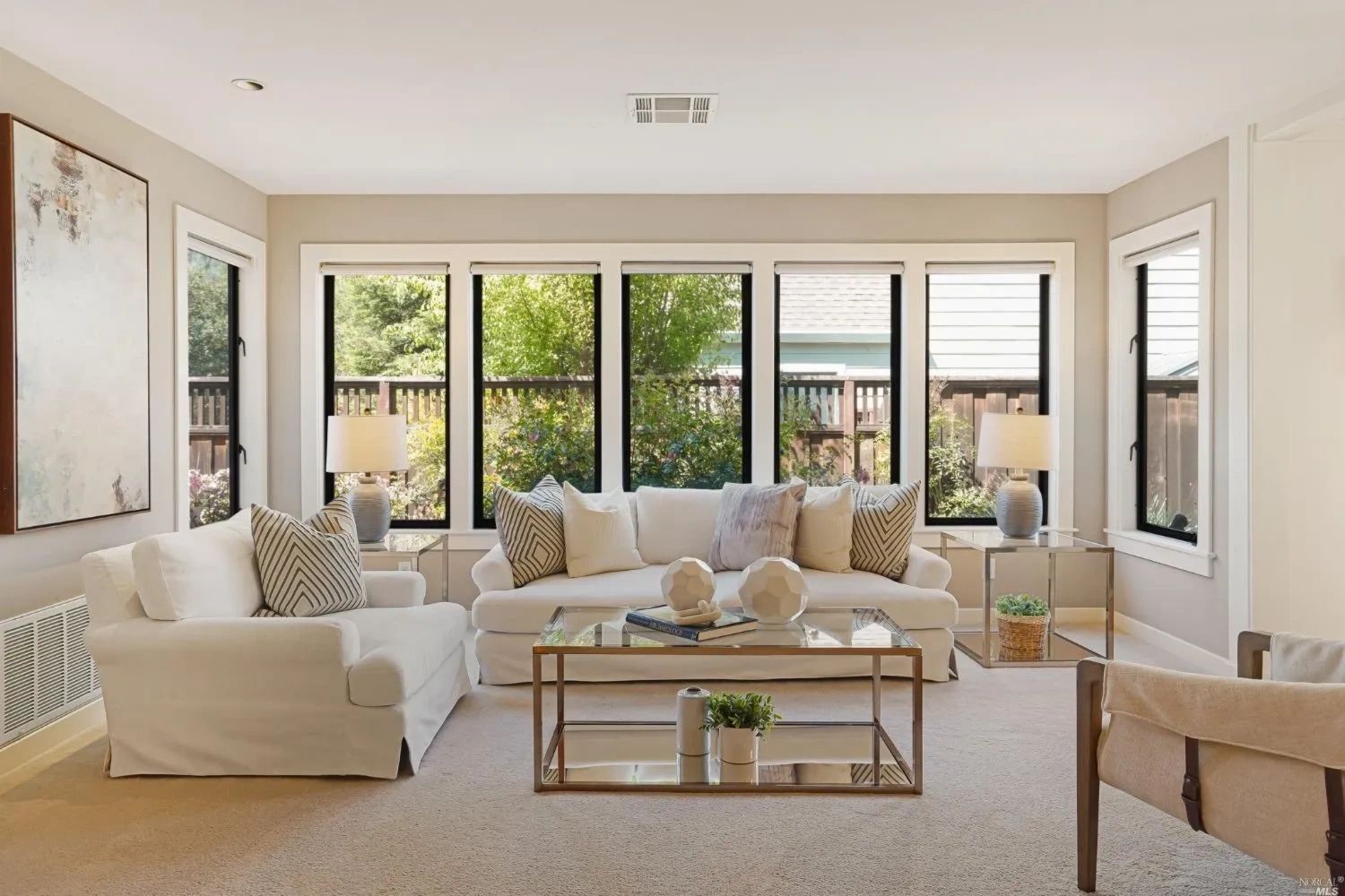 Elle Home Design - Real Estate Services, Home Staging