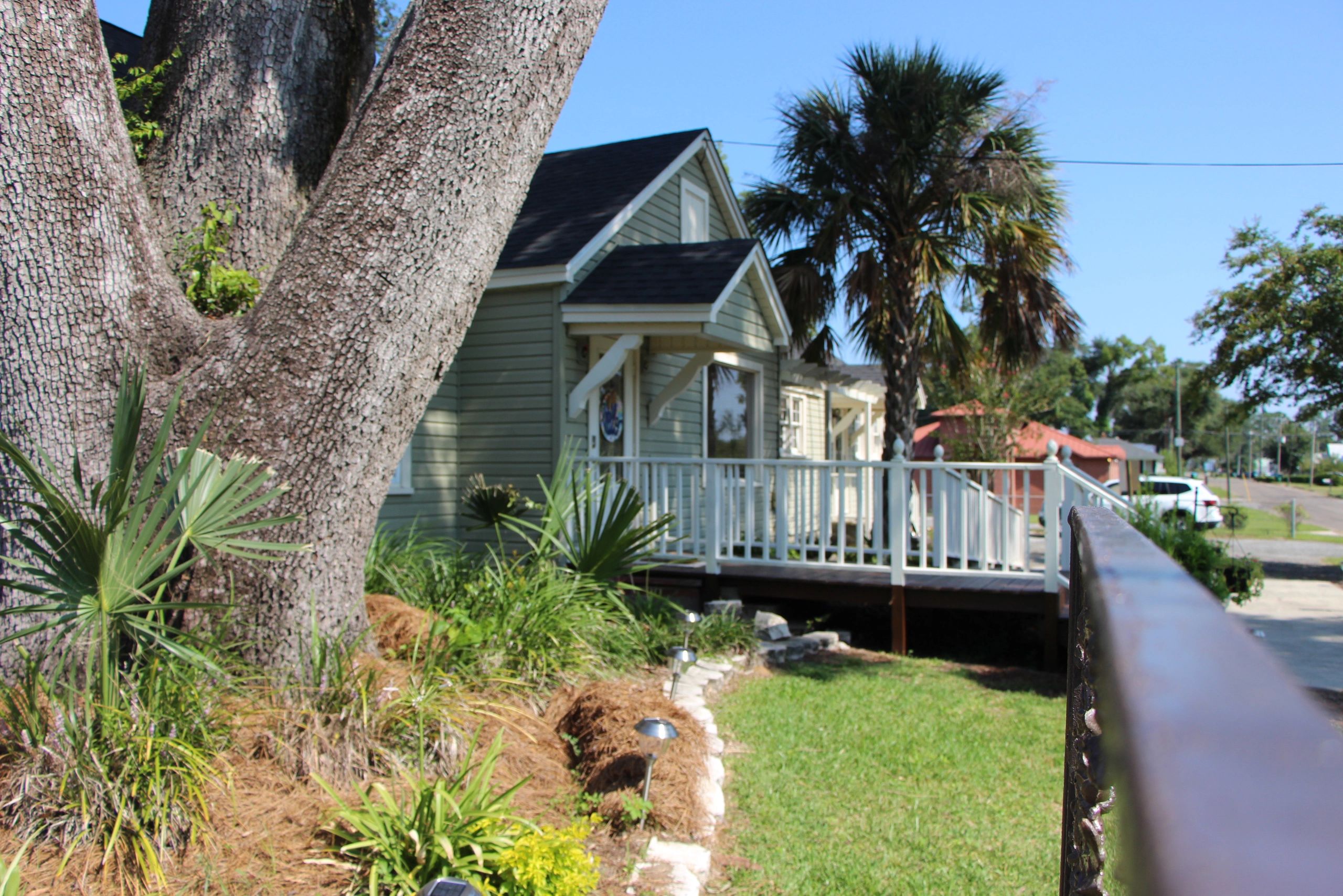 Farmhouse Chick Catering & Takery | Marianna, FL | Farmhouse Chick ...