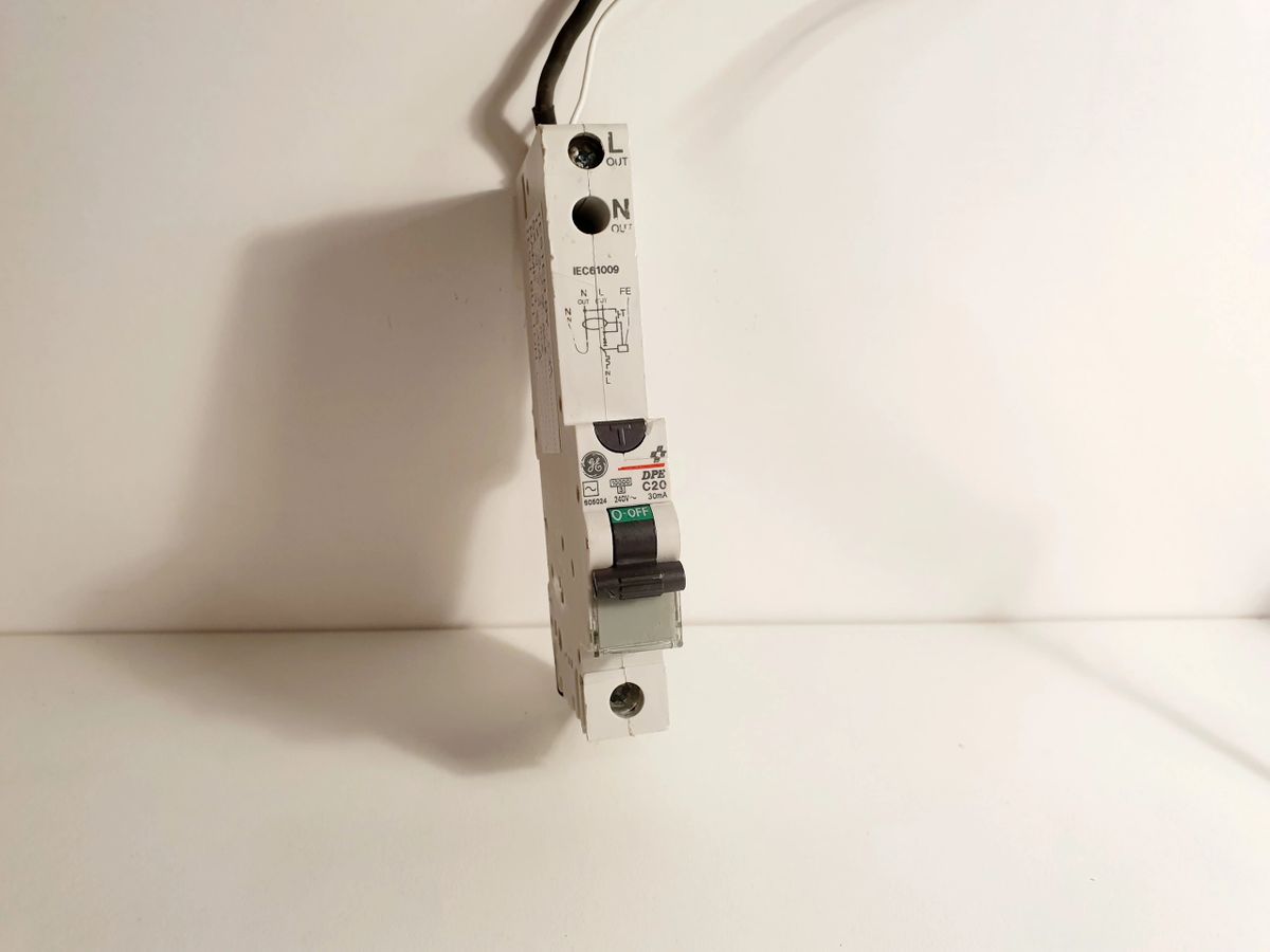 GE, General Electric 20A 30mA, type C RCBO, MCB/RCD circuit breaker ...