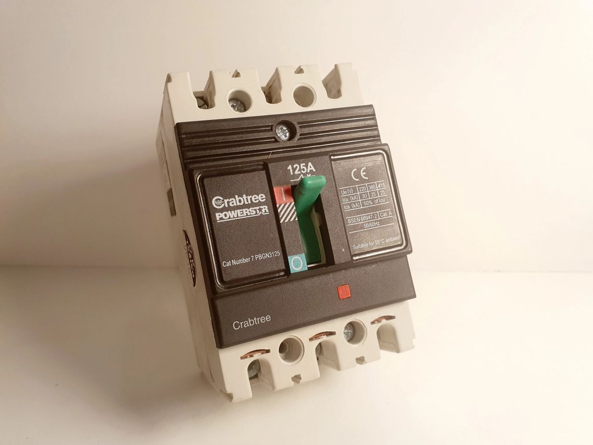 Crabtree Powerstar 125a 3 pole mccb, 7PBGN3125