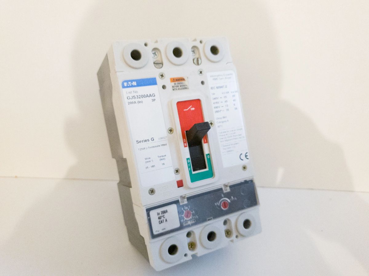 EATON GJS3200AAG 200A 3 pole adjustable mccb, circuit breaker, 45KA ...
