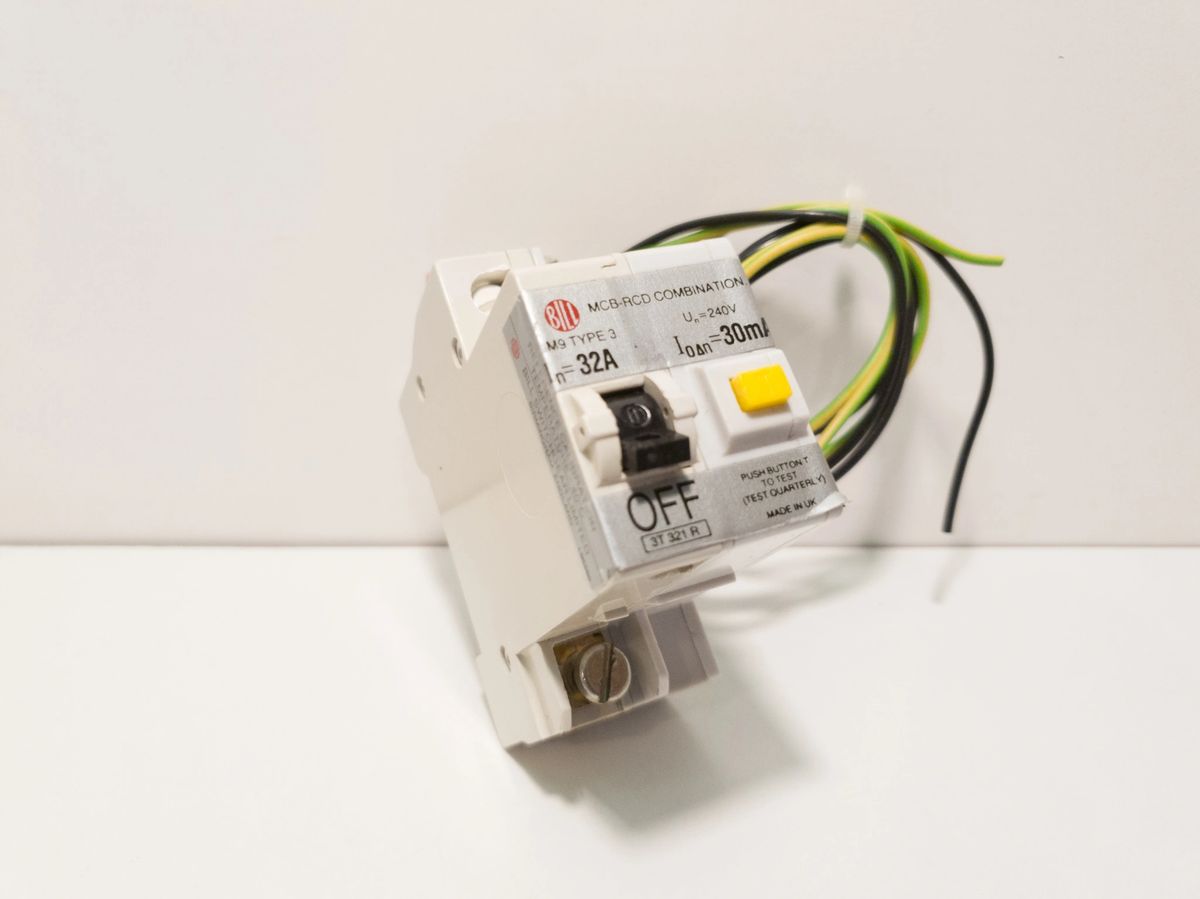 BILL MEM Memshield 1, 32a 30mA type 3 RCBO, mcb-rcd circuit breaker ...