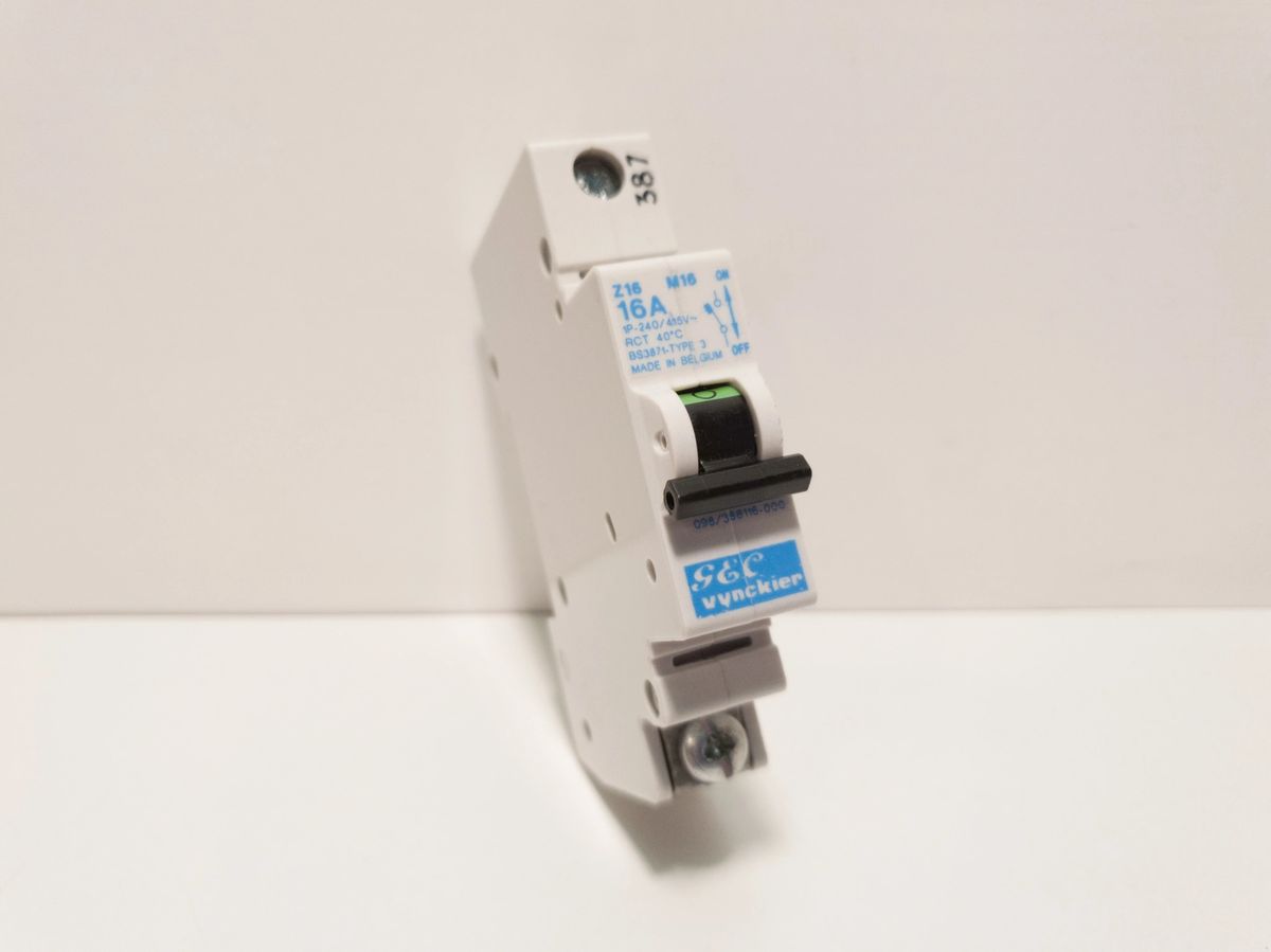 GEC VYNCKIER 16A sp type 3 mcb, circuit breaker, Z16, 16KA