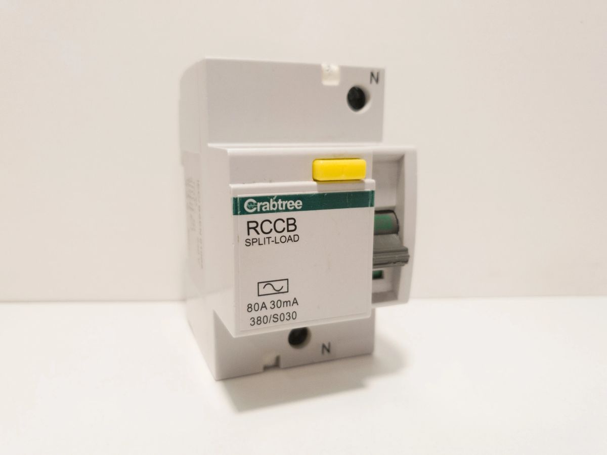 Crabtree Starbreaker SPLIT-LOAD, 80a 30mA RCCB, RCD, 380/S030