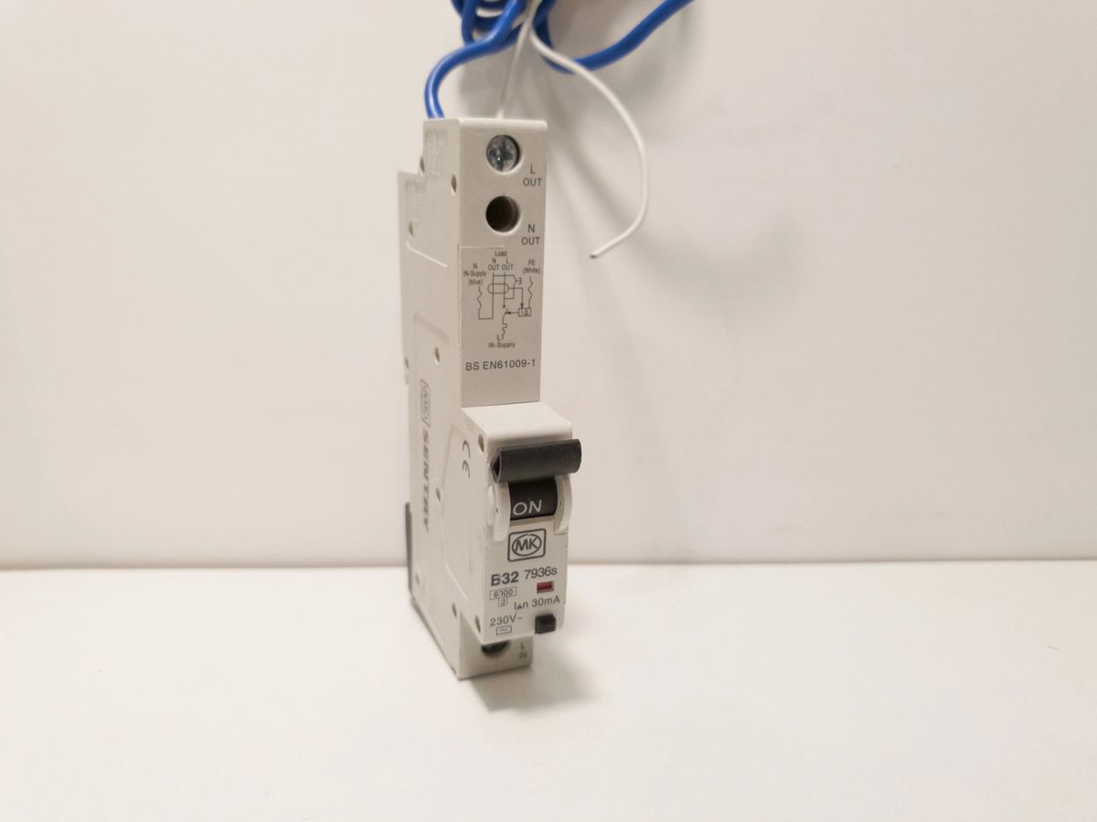 MK 32A 30mA, type B, RCBO MCB/RCD circuit breaker, 7936s