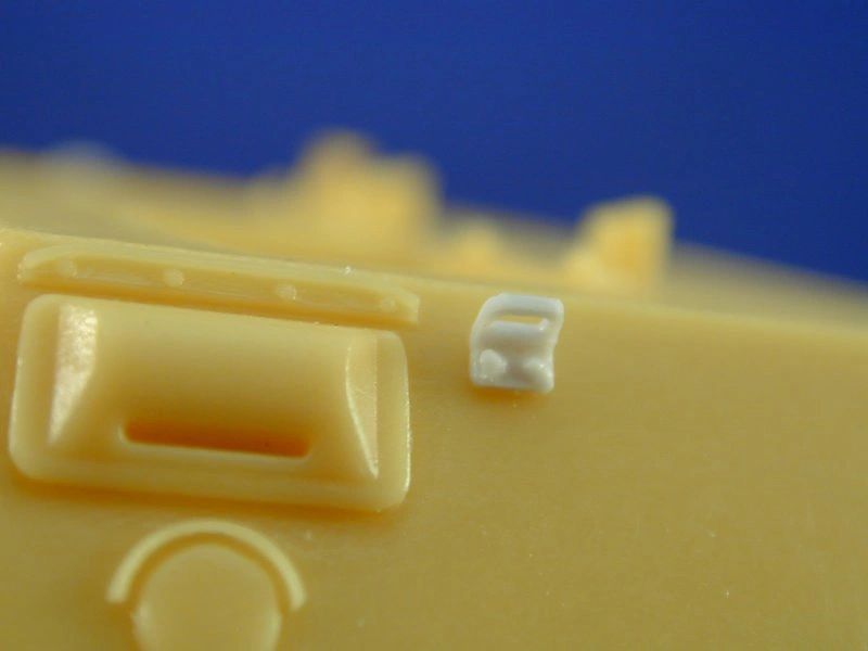 5025 -- German Armored Car Style Lifting Hooks (Riveted)