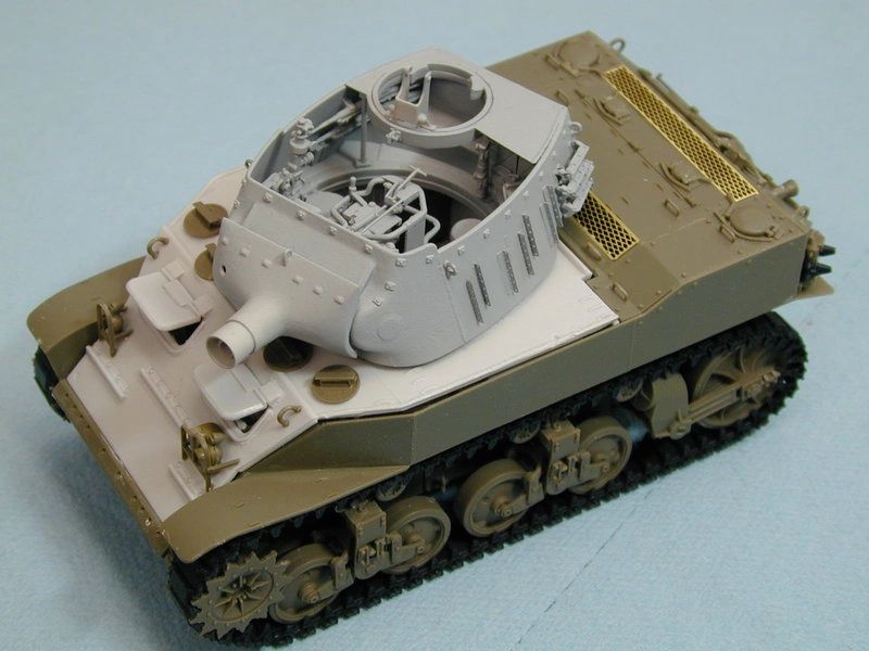 1055 -- M8 HMC Conversion (for AFV Club)