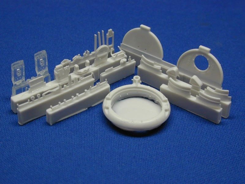 1146 -- Sherman High Profile Split Hatch Cupola D51050 (Early)