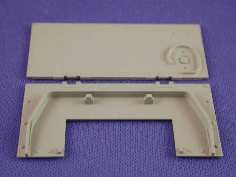 1093 -- Late M4/M4A1 engine deck for Tasca Sherman kits.