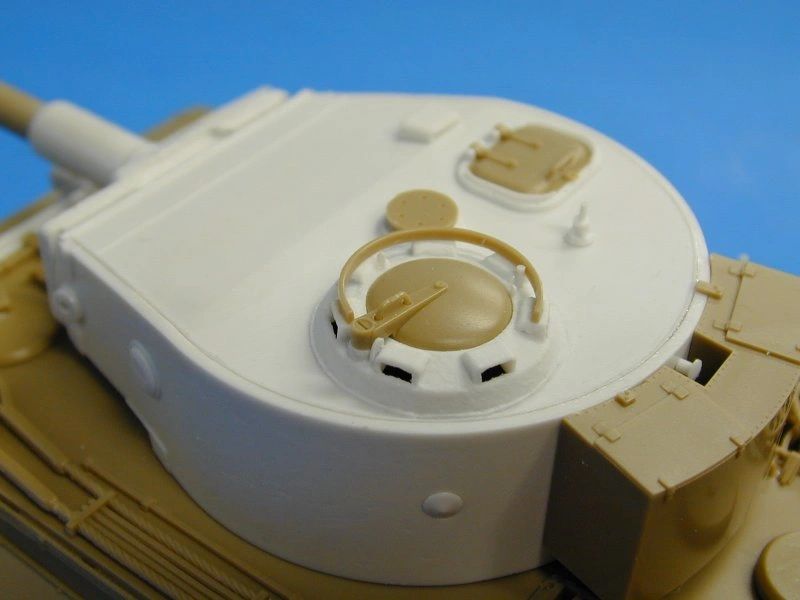 5057 -- Tiger I (Mid.) Asymmetrical Turret