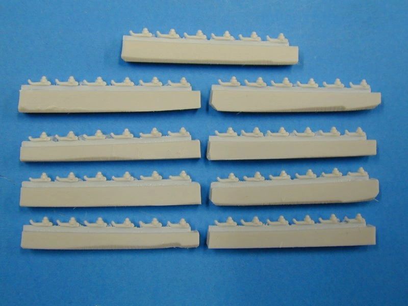 7101 -- US Sponson Box Handles