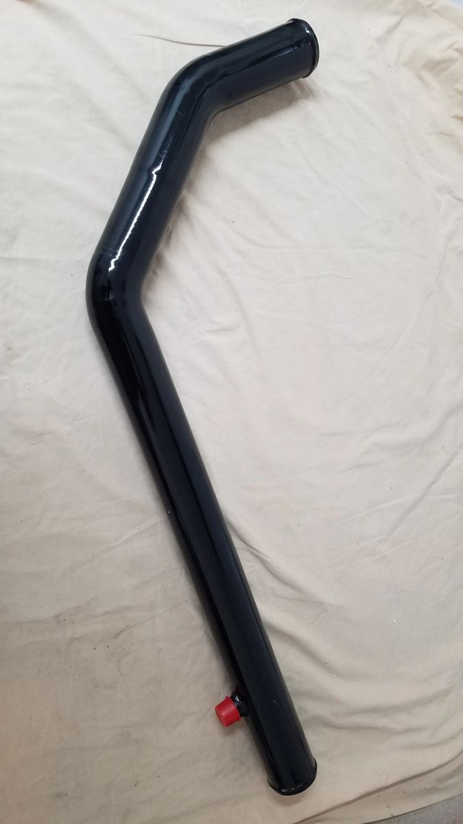 LOWER RADIATOR TUBE W/THREADED PORT LXI SERIES 60 1877851