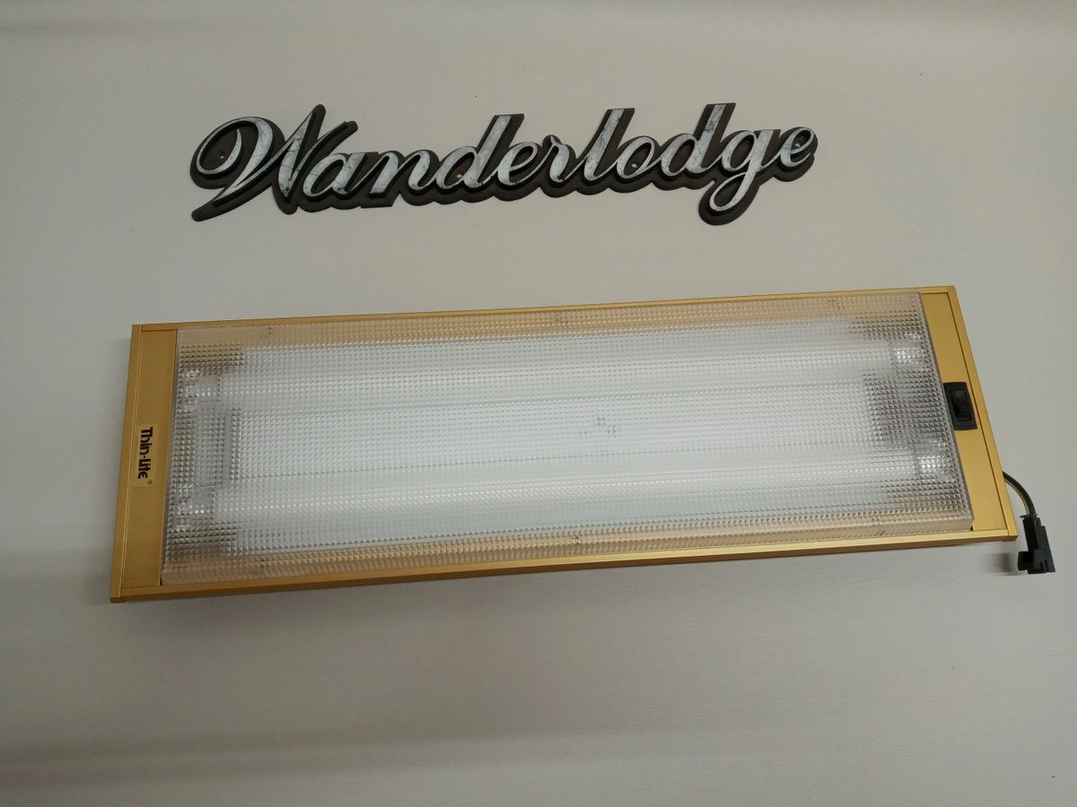 THIN-LITE GOLD P716GXLB 12V 30W TWO BULB