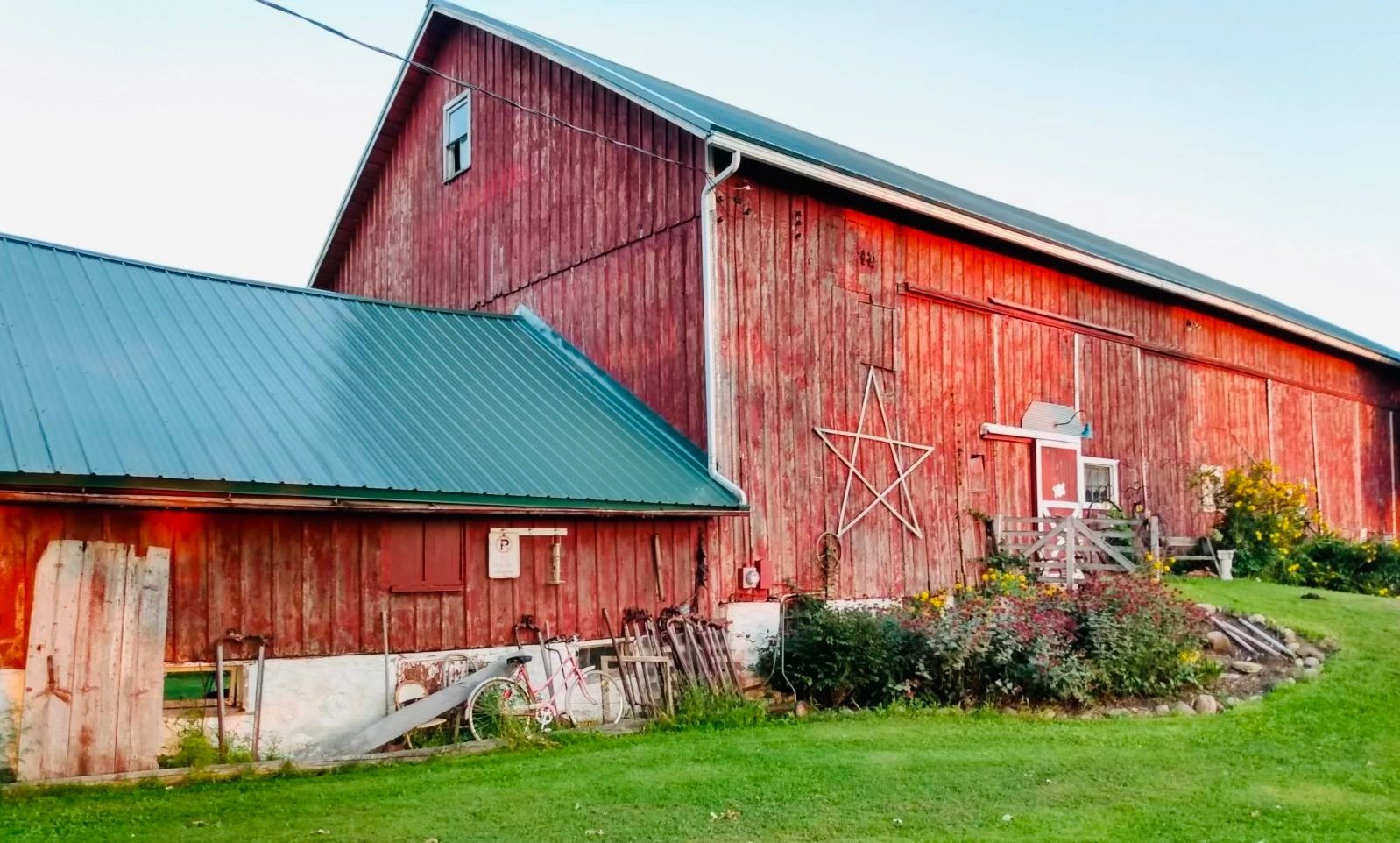 The Peddlers Barn