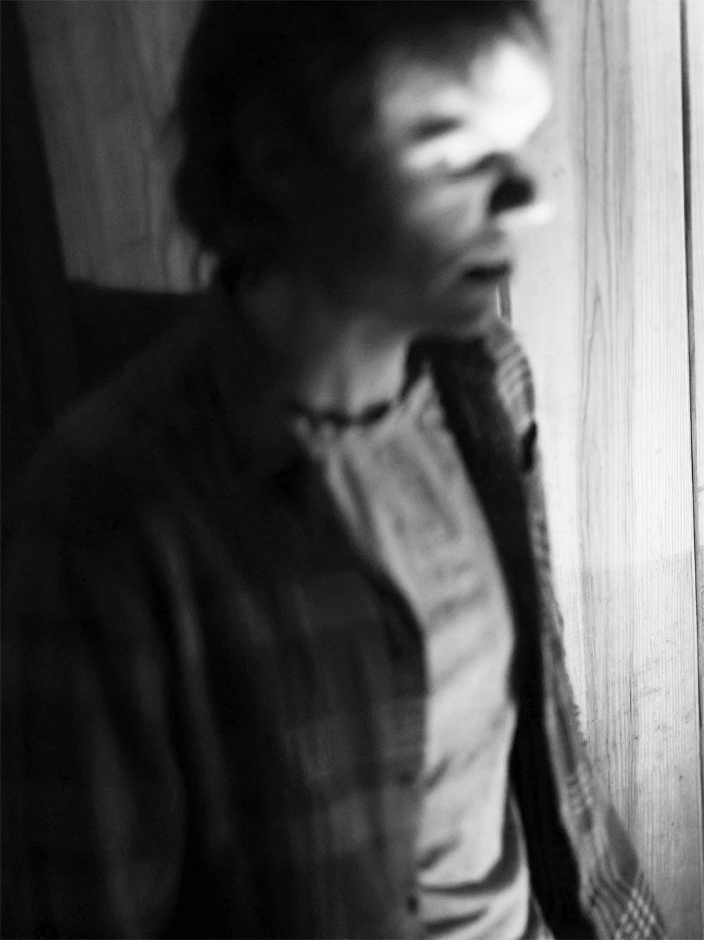 On shemar & Child Actor's "sunscreen(+ poems)"