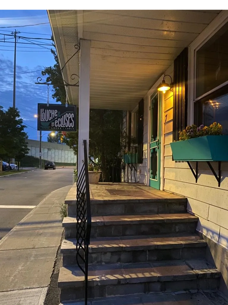 Locks & Ladle Bistro Cafe