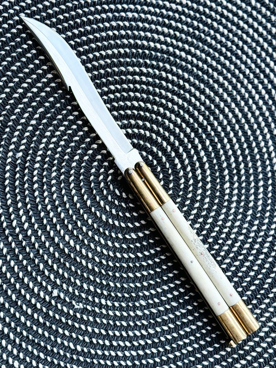 29 cm Semi Espesyal Karabaw Bone Kinis w/ Hugis Tari Sima Blade