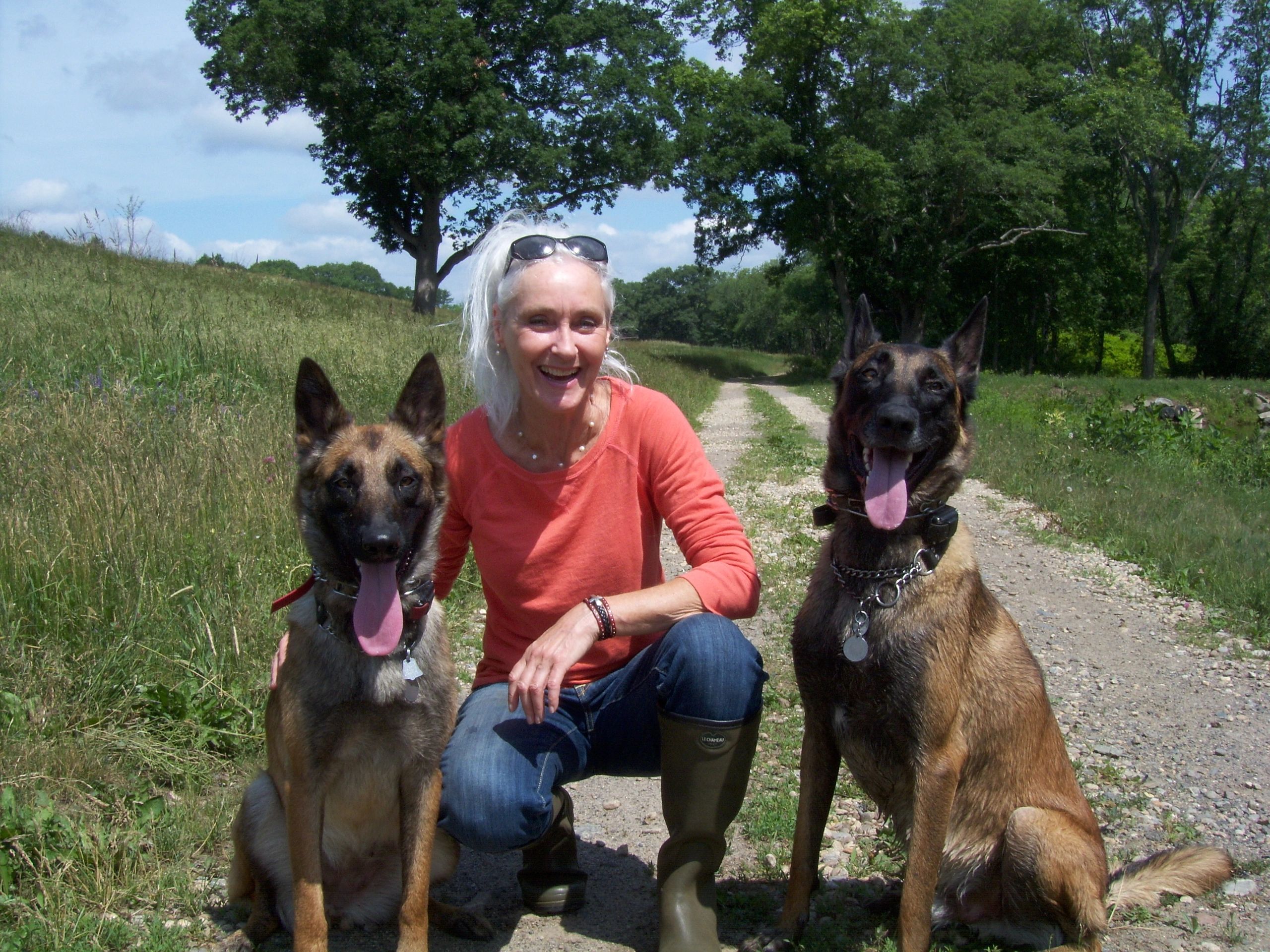 Sittin' Pretty Pet Sitting Service - Pet Sitting, Dog Walking