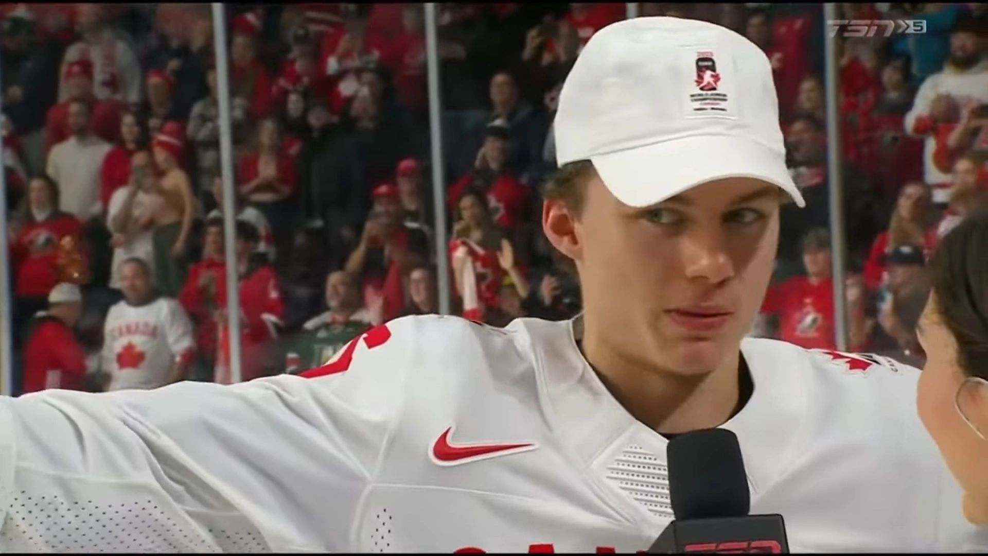 The Interview All Young Hockey Players & Athletes Need To Watch