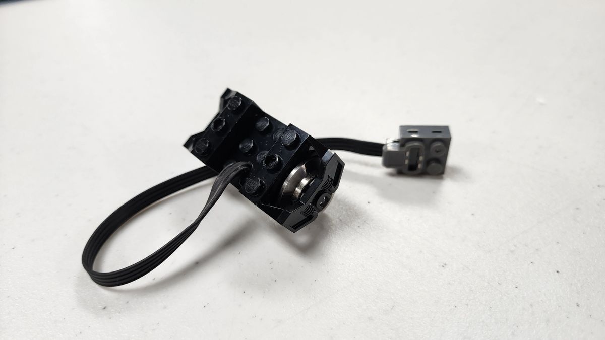 2 Wheel 9 Volt Train Power Pickup