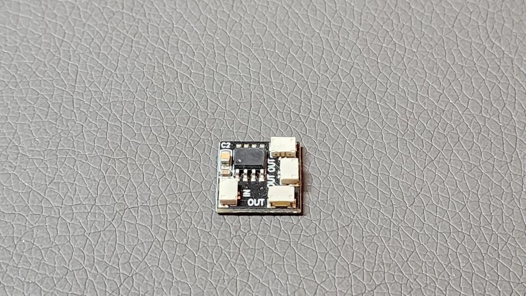 Flicker Flame Module with .8mm plugs