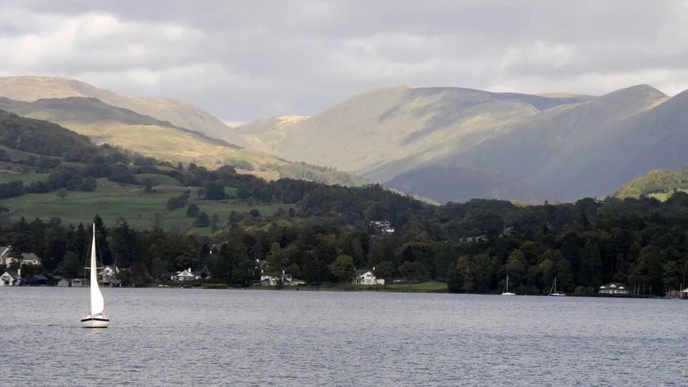 Pollution poisons Lake Windermere