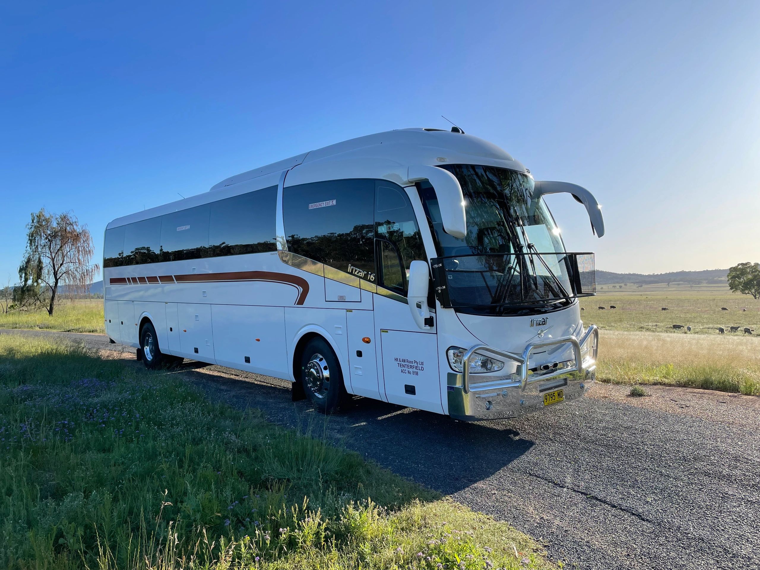 Bus Service - TENTERFIELD COACHES