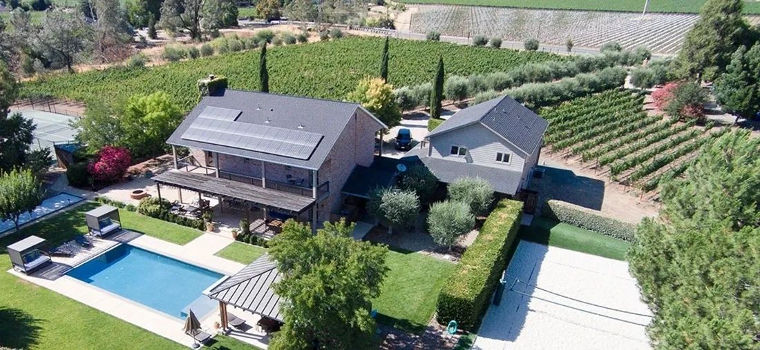 HOME [villacalistoga.com]