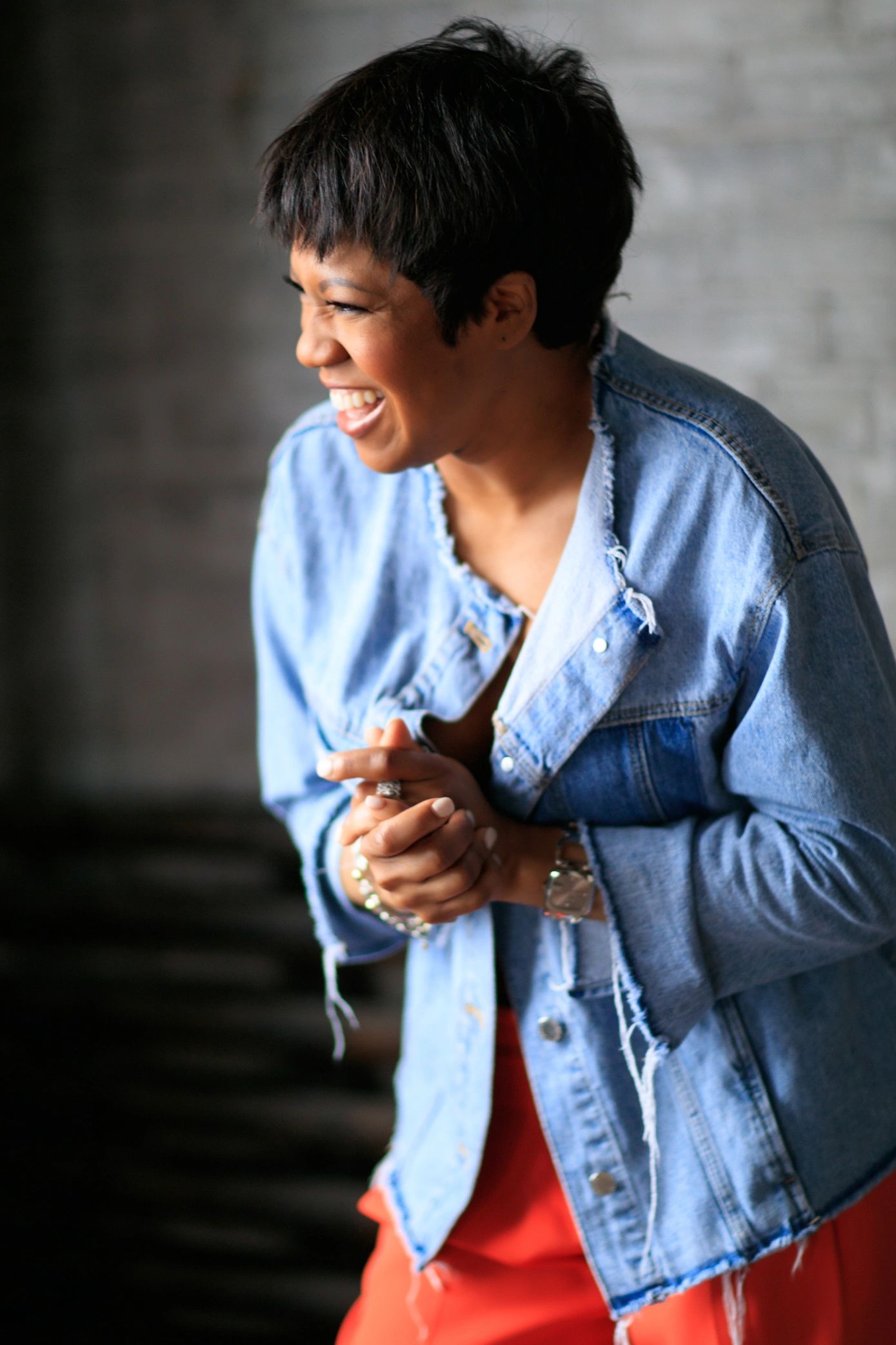 HOME [nicciroach.com]