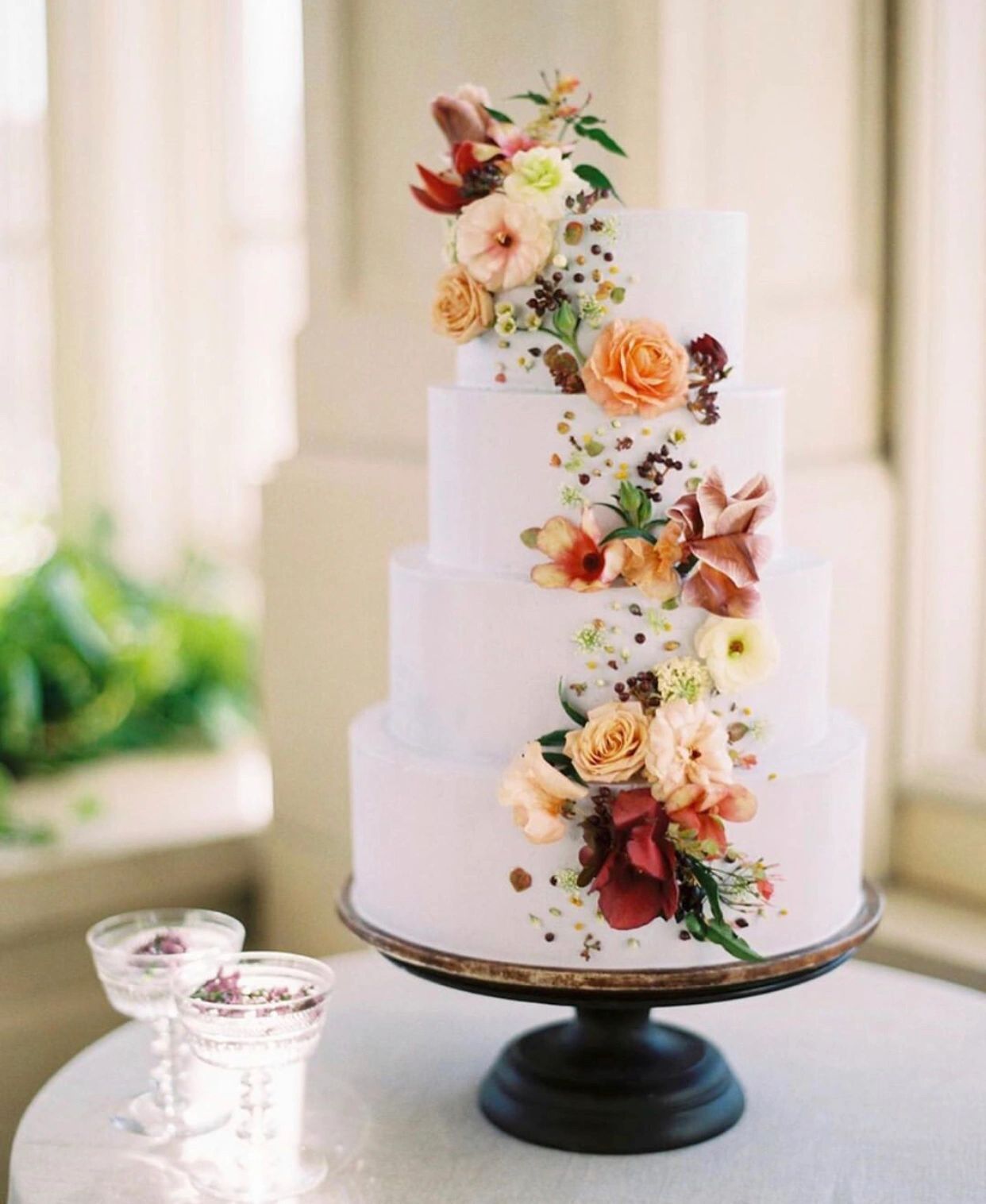 Cakes by Shannon Star