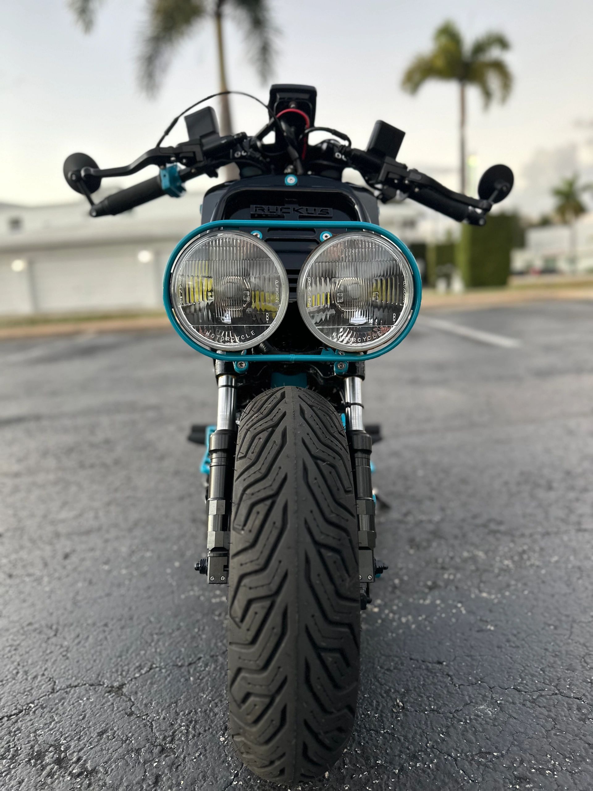 Daniel’s Miami Blue Honda Ruckus by Dorbyworks
