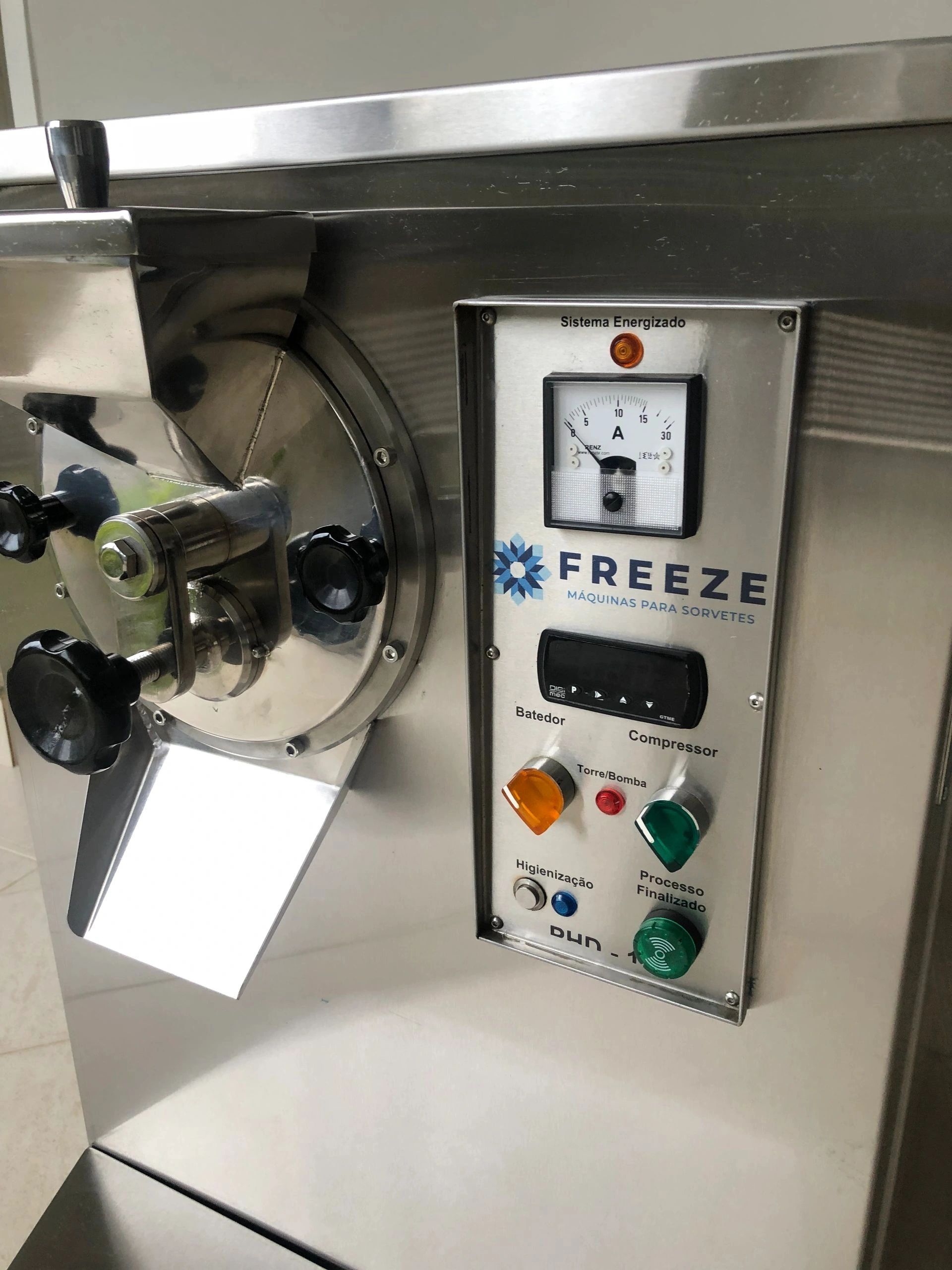 Freeze Máquinas p/ Sorvetes e Açaí - Máquinas Para Fabricar Sorvete ...