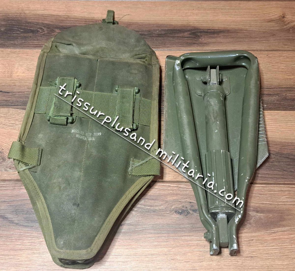 Canadian Army Pattern 82 entrenching tool and cover