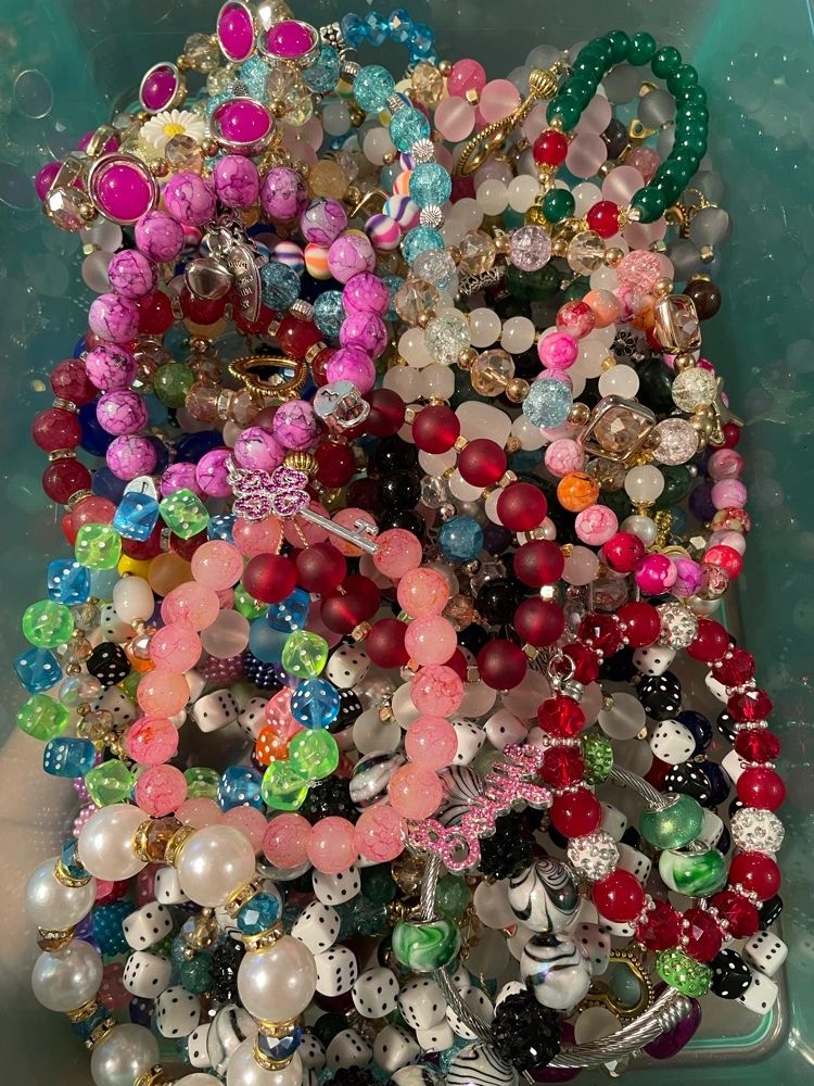 Charm Girl Bracelet Mix (10pcs)