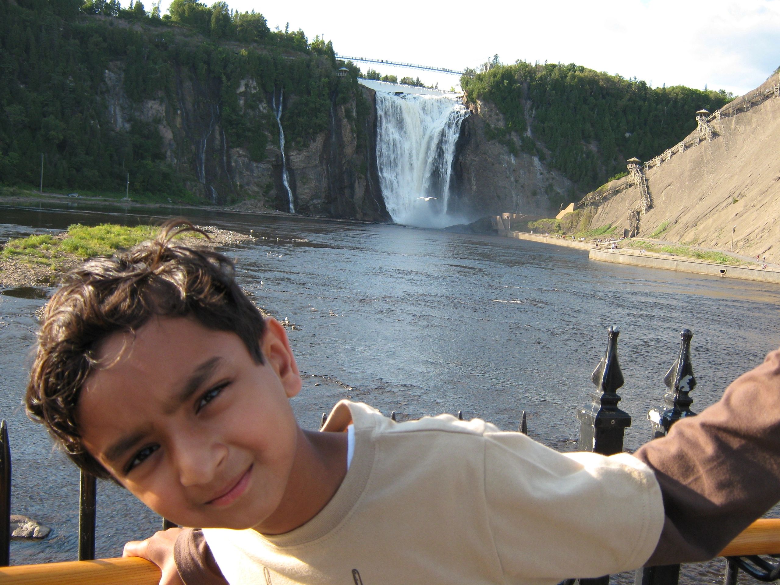 Home Page [ainesh.com]