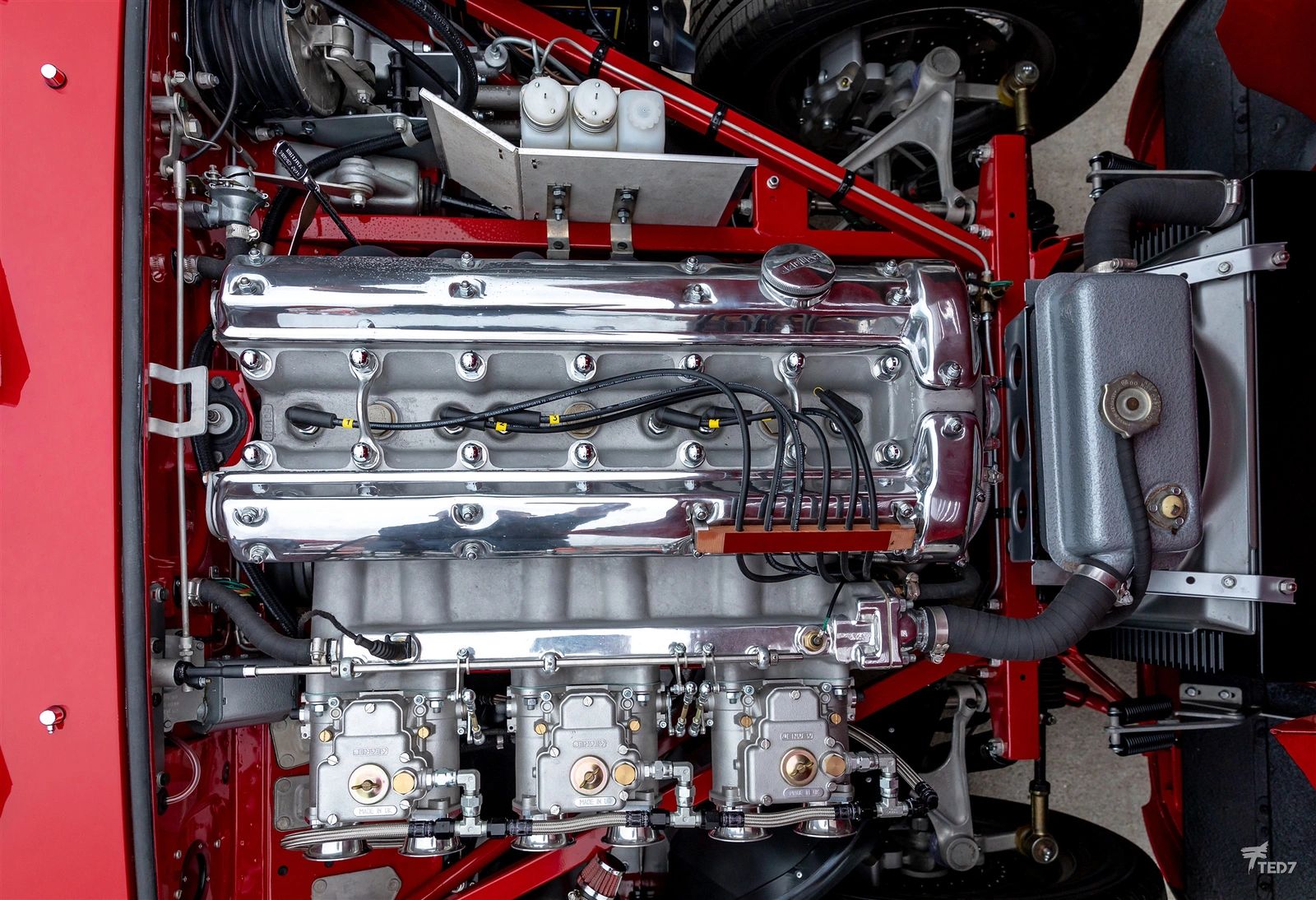 About the Jaguar E-Type engine