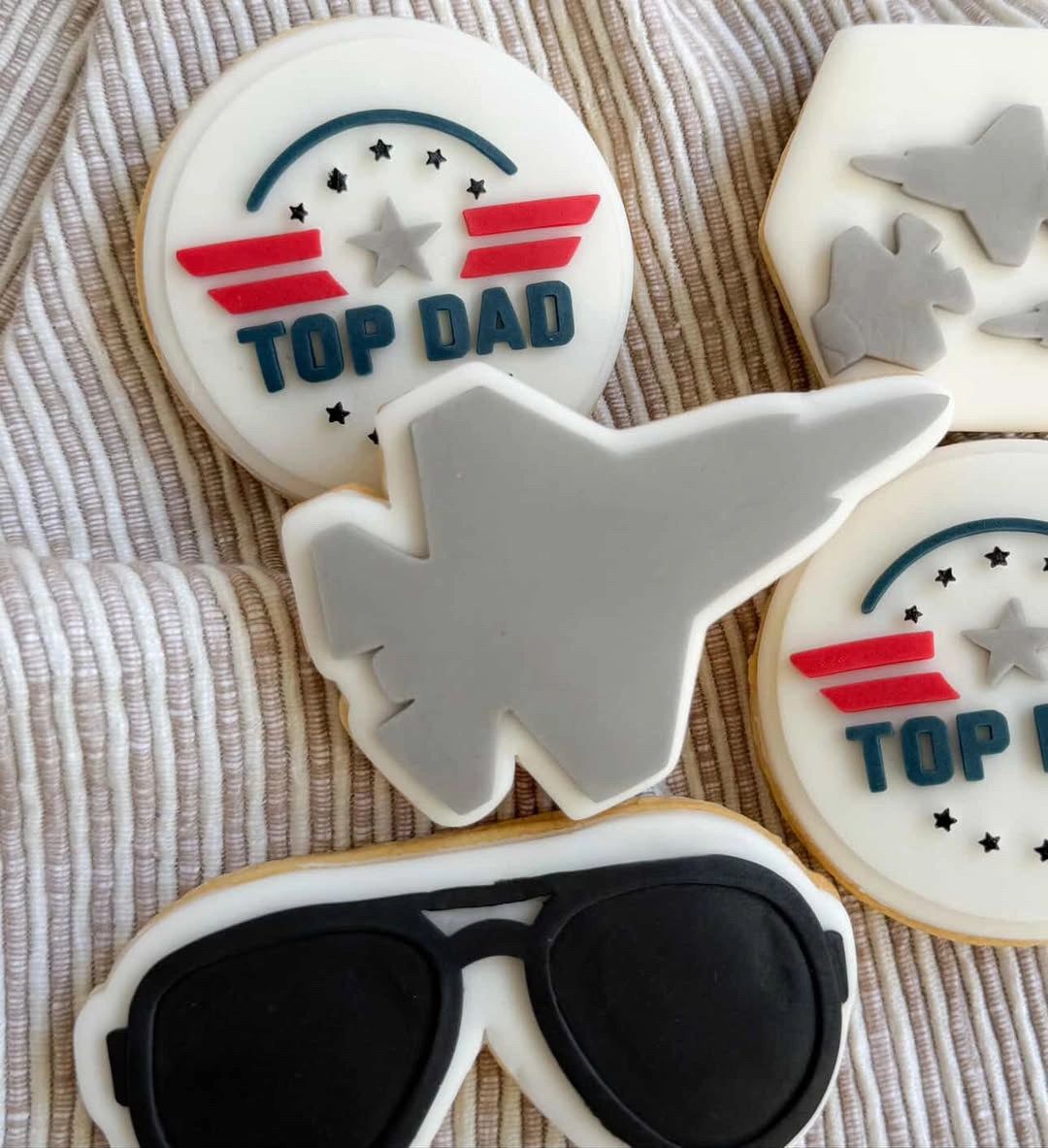 Jet Cookie Stamp & Cutter