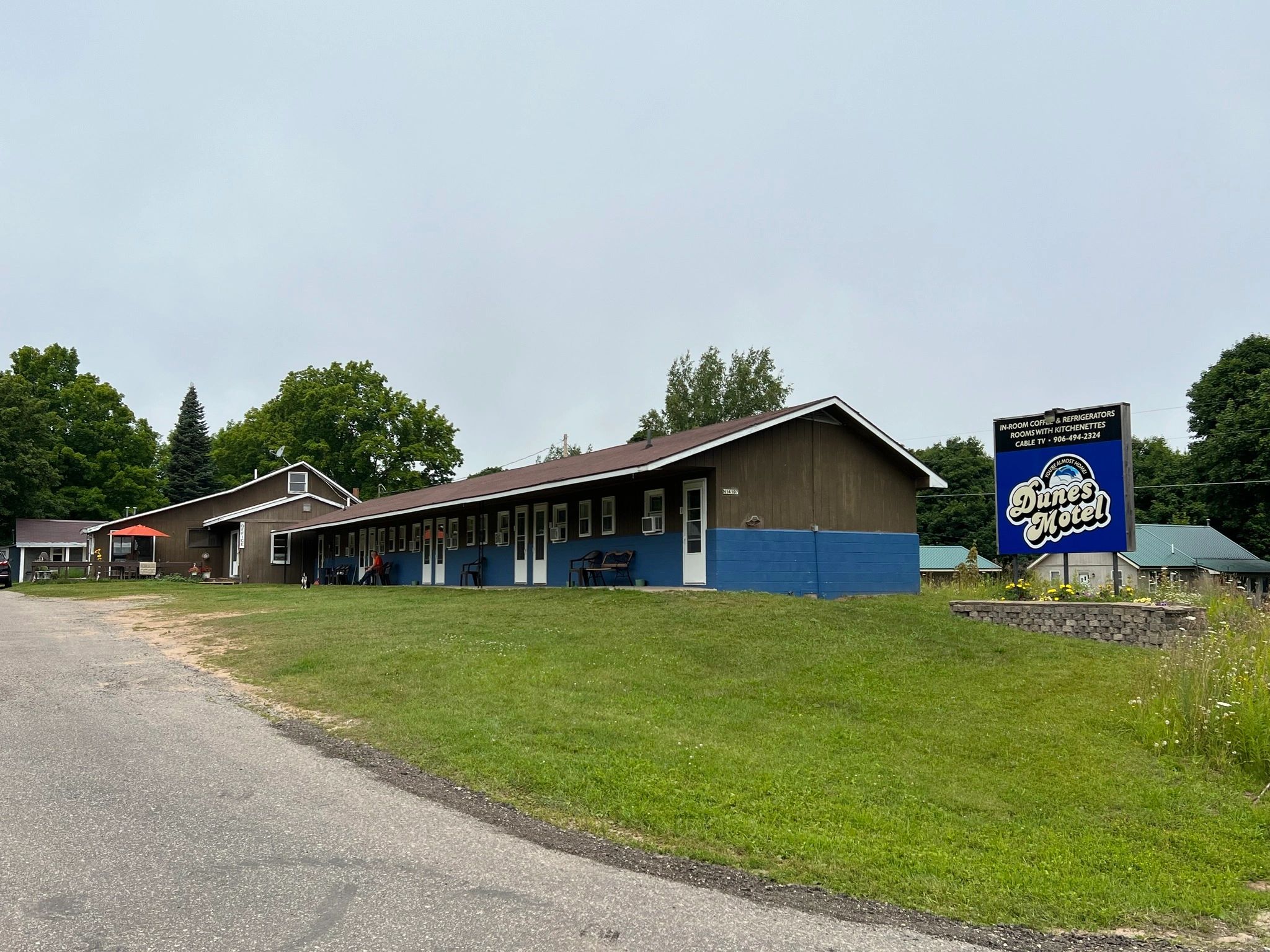 Dunes Motel