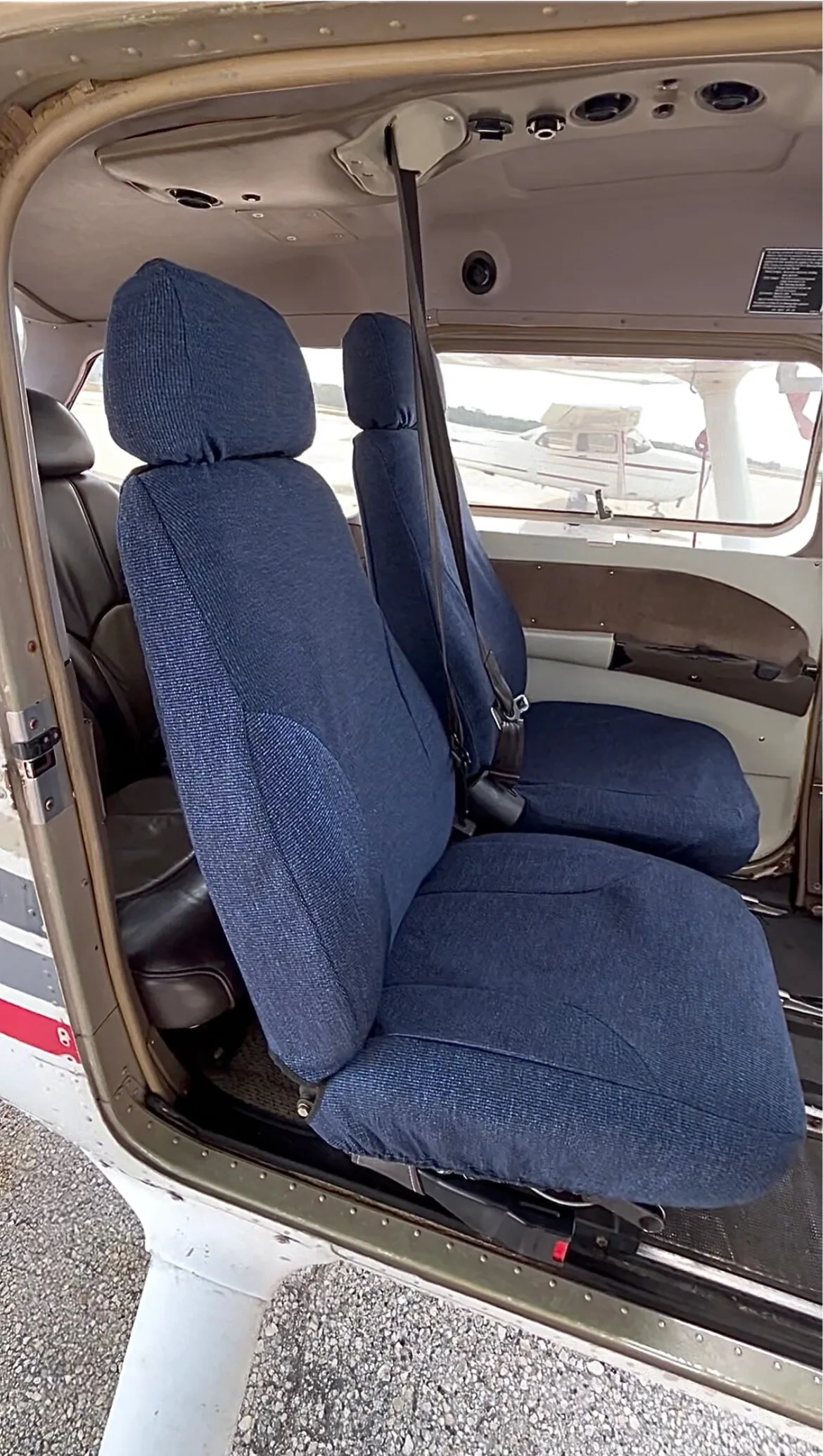 Piper and Cessna 172 & 182 Seat Covers - Quality Custom Fit