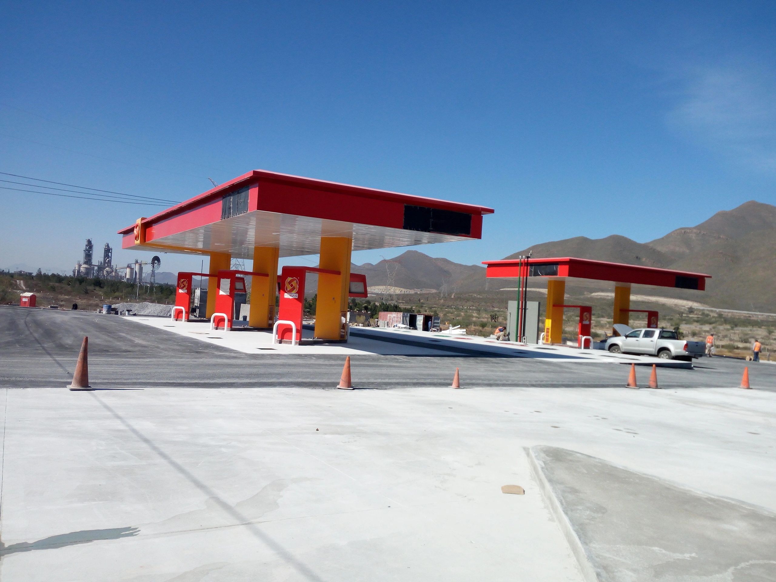 Desarrollos y Proyectos Qume SA de CV