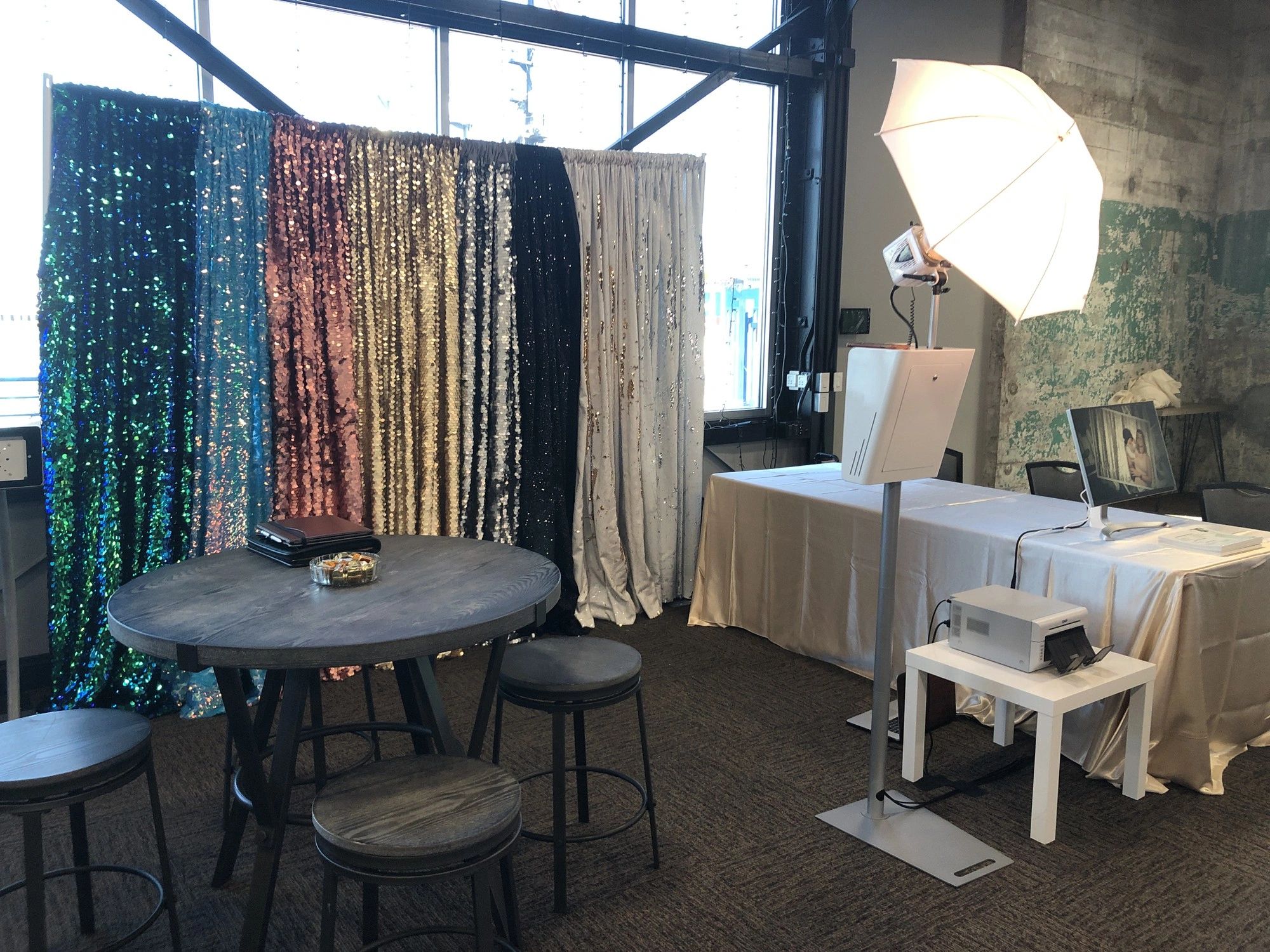 Eyes Open Photo Booth