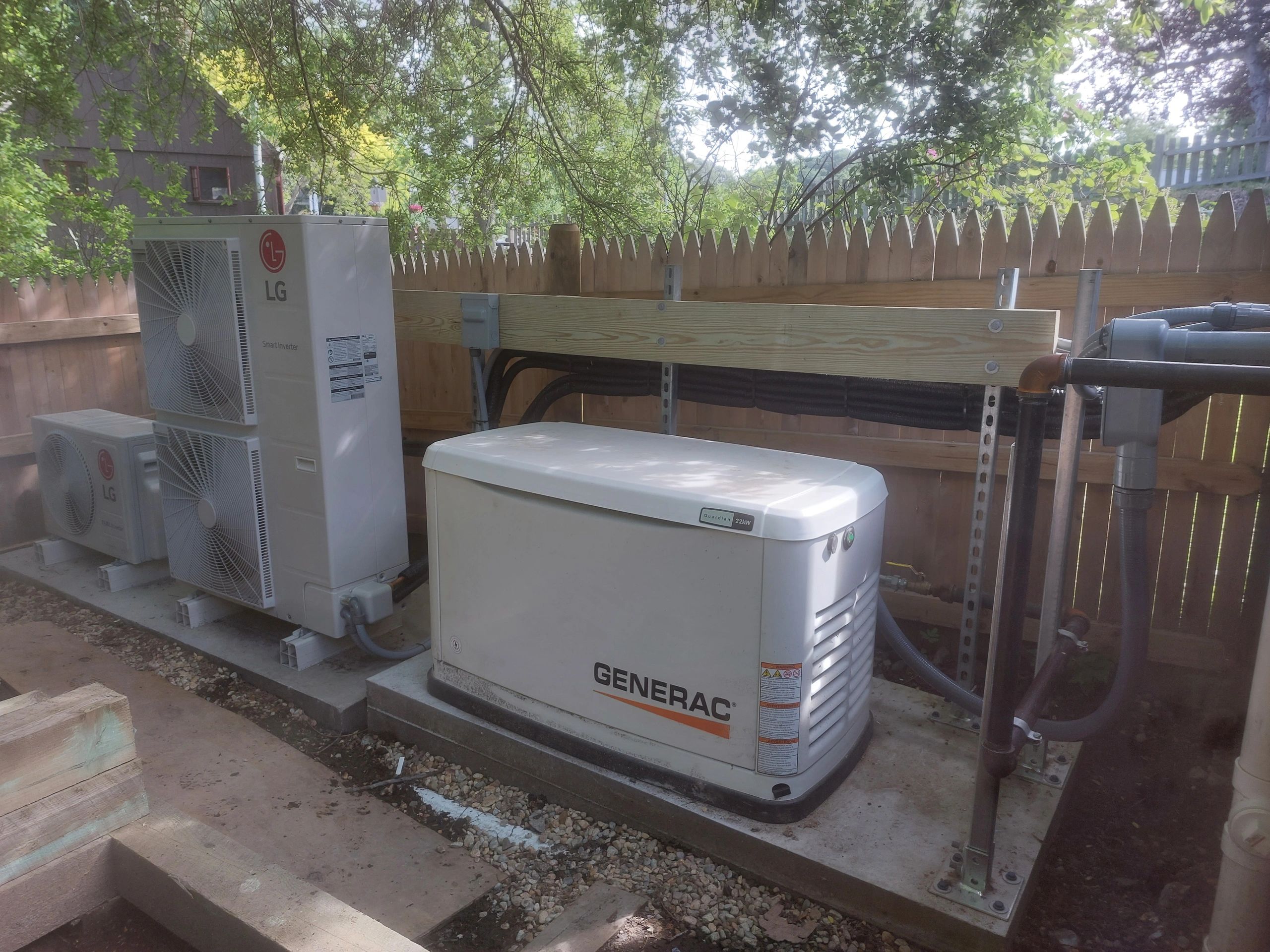 scottcombselectric.com