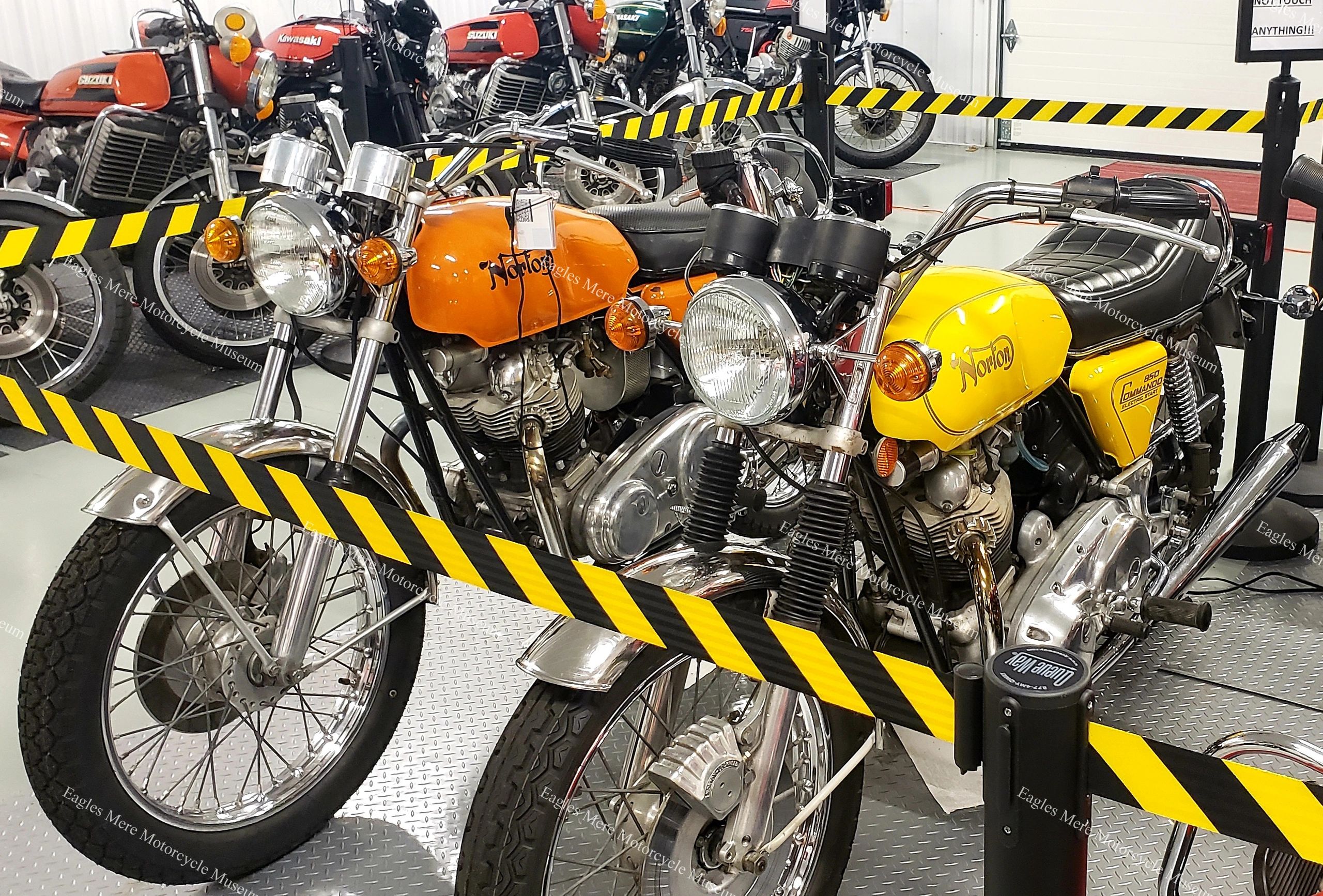 1973 Norton Commando 750/ 1975 Commando 850