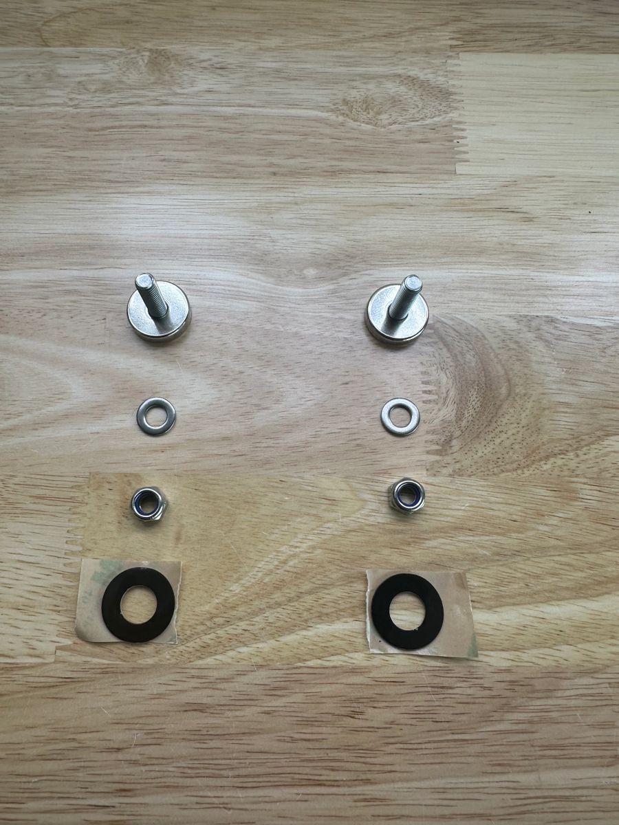 Universal Rock Light Magnets