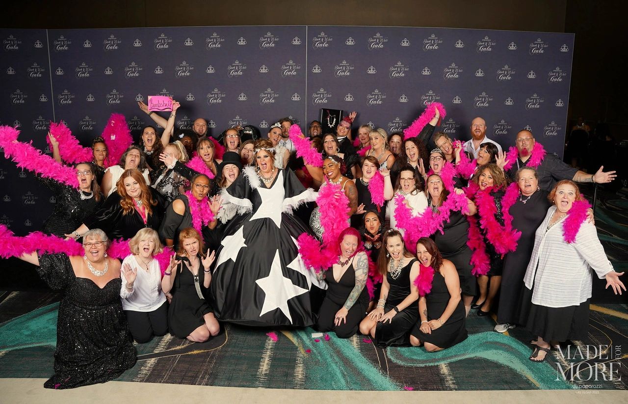 Bangin' Bombshells - Home